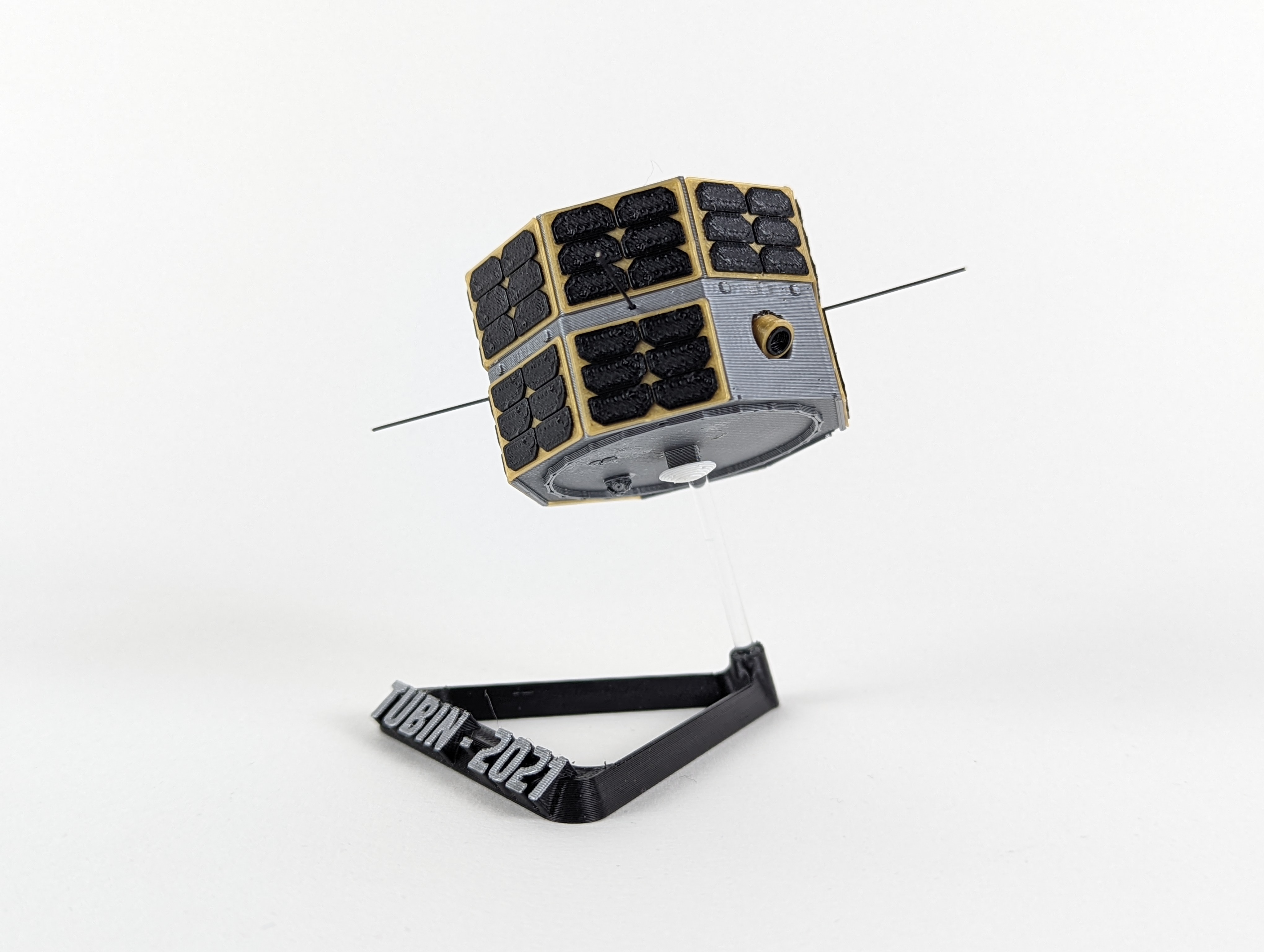 TUBIN microsatellite 1:10 model by Valentin | Download free STL model ...