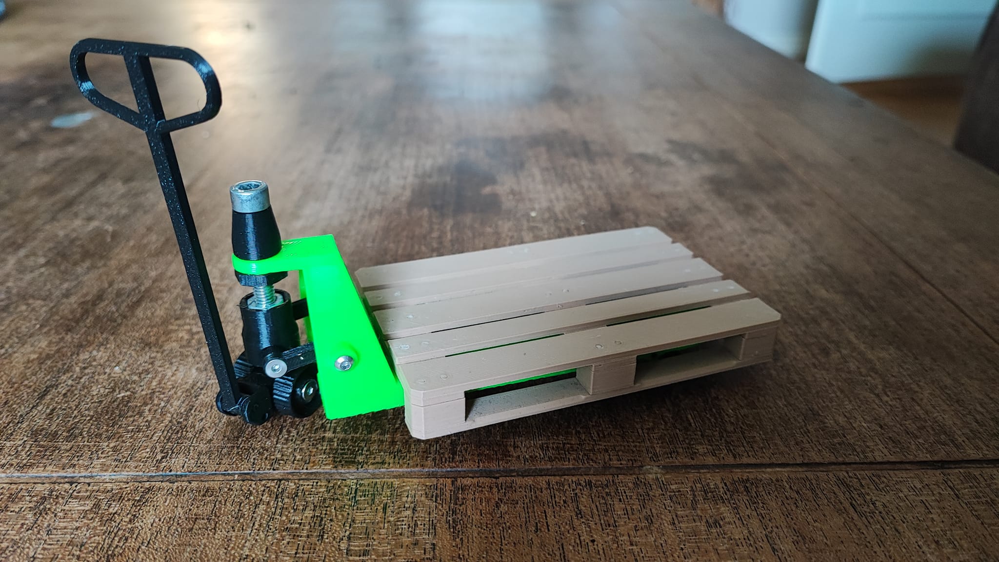 1/10th Scale Lifting Pallet Jack by MicceB | Download free STL model ...