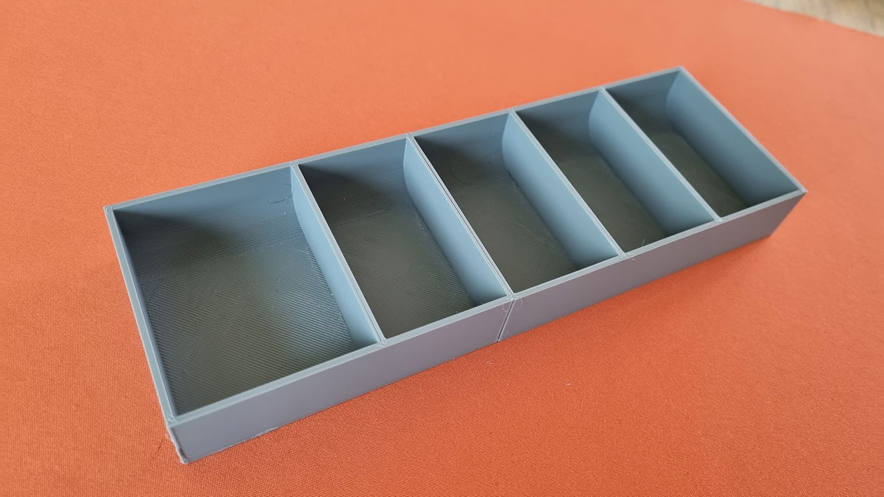 Hadrian's Wall Box Insert Organiser by DrProspect | Download free STL ...