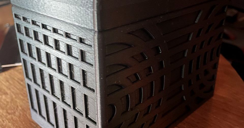 Textured Desktop Garbage Can by blueMage | Download free STL model ...