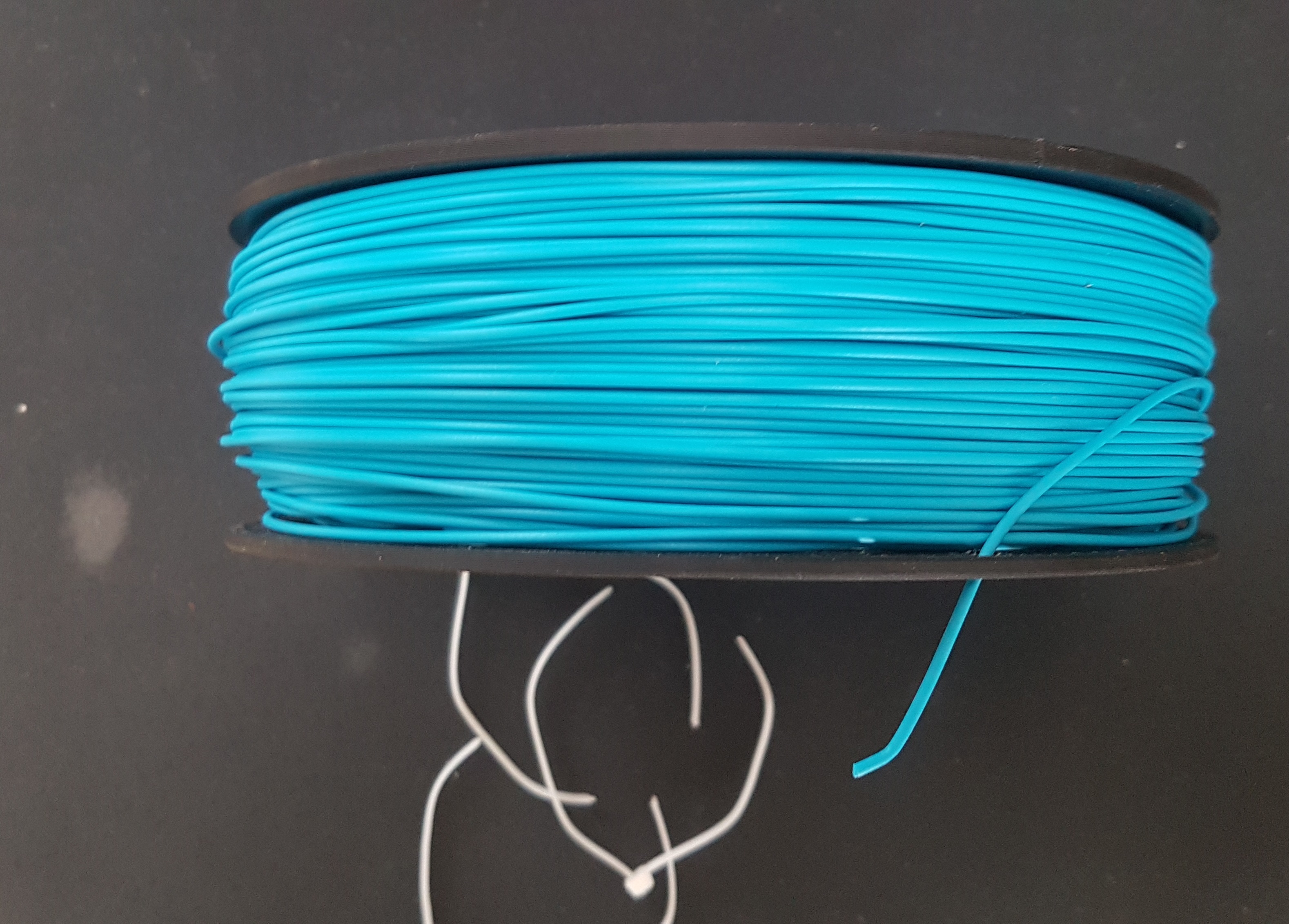 Refill Filament Master-Spool with a "twist" por Technik Gegg ...