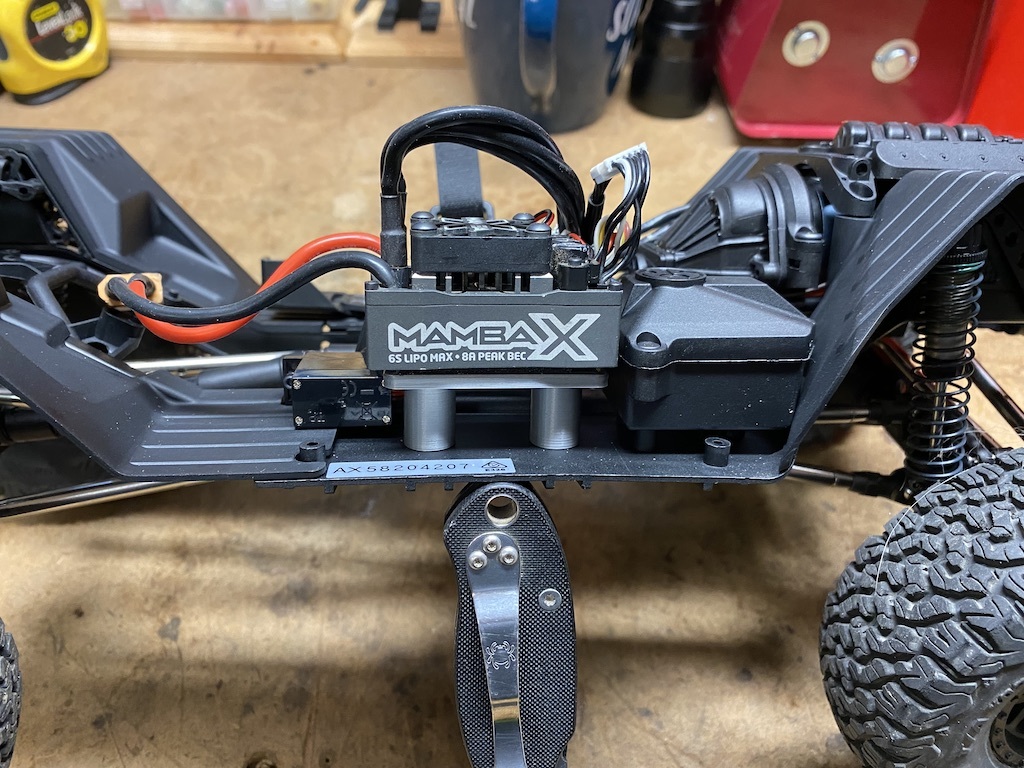 SCX10 III ESC Mount MAMBA X by Heliguy71 | Download free STL model ...