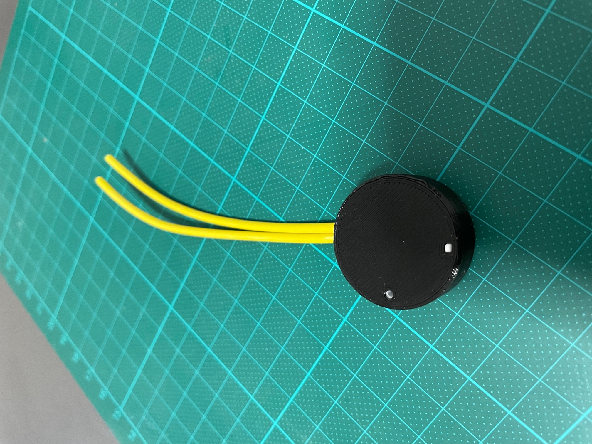 HUE Smart Button to Wall Switch Module by CR89 | Download free STL ...