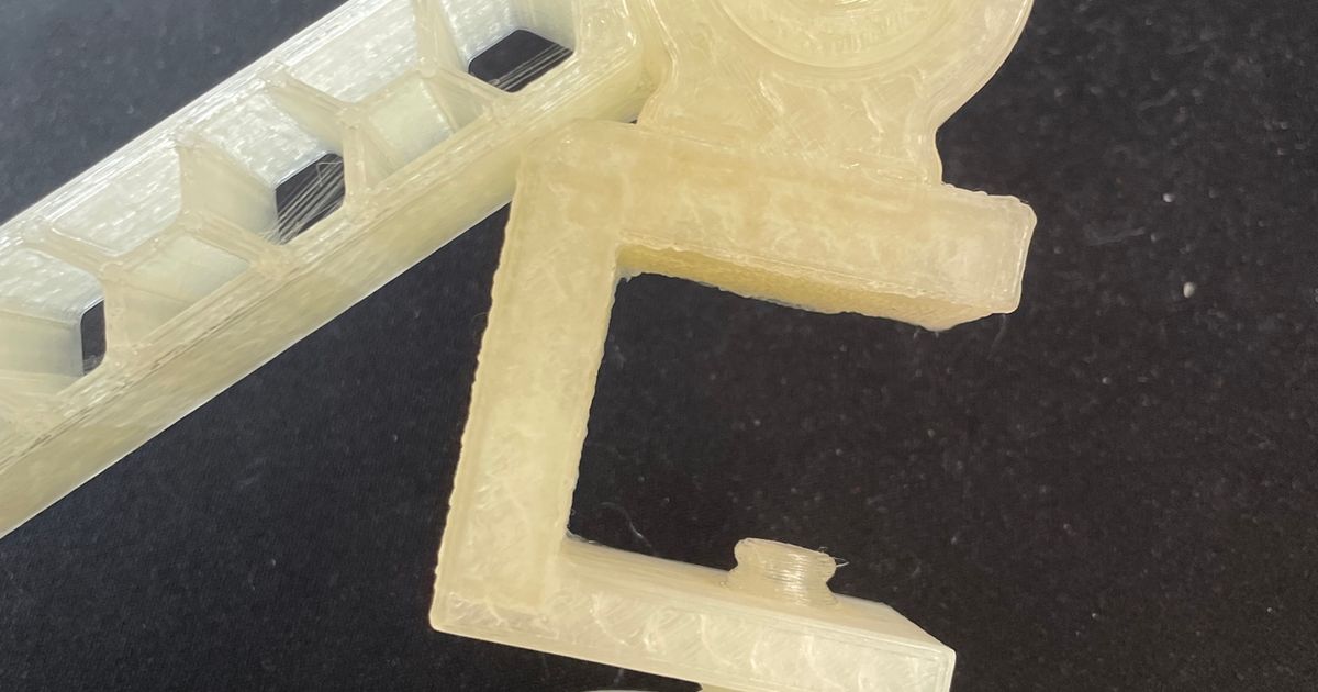 Small Clamp Remix and Short Screw by DeastinY | Download free STL model ...