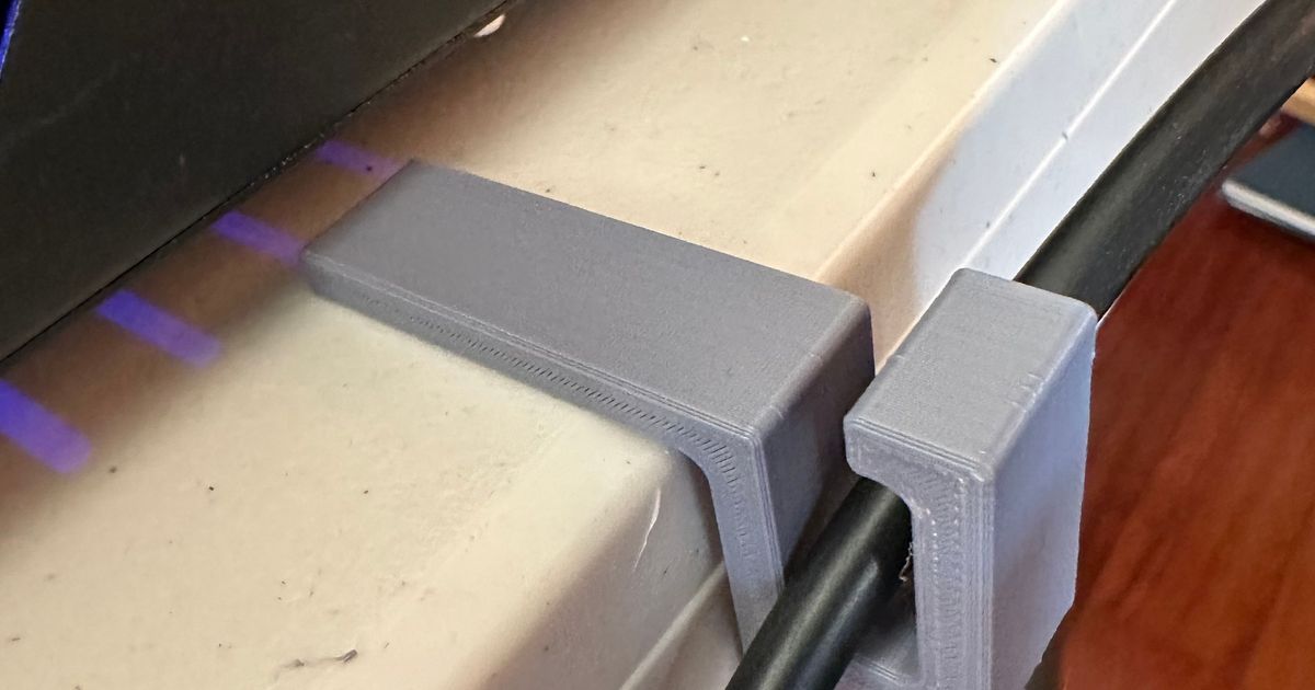 Lifetime table cable management clip by AimeBuilder | Download free STL ...