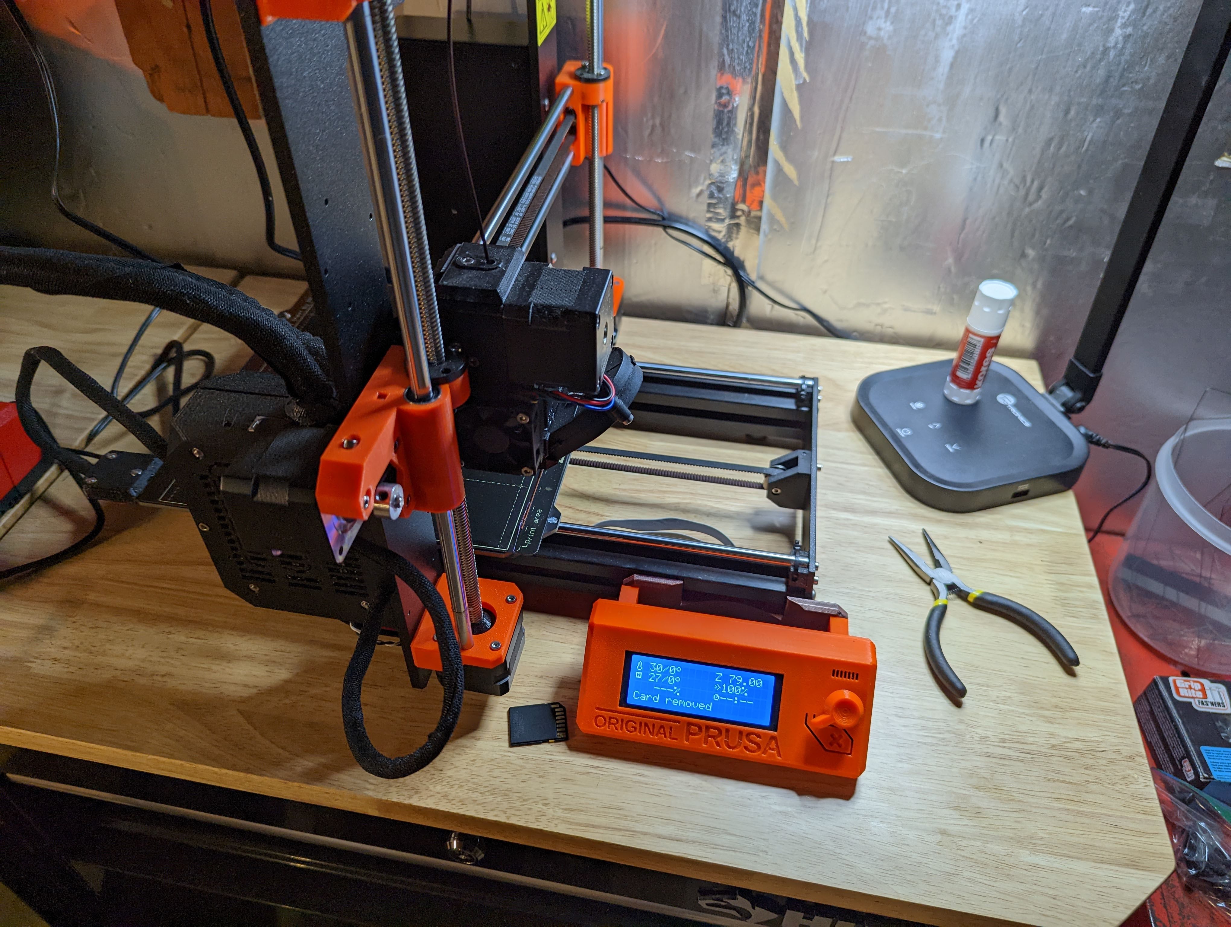 Prusa MK3/MK4 simple side mount for the screen by Eli | Download free ...