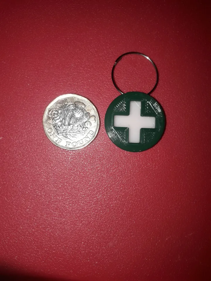 First Aid Symbol Keychain / Zipper Tag by BenjoKazooie | Download free ...