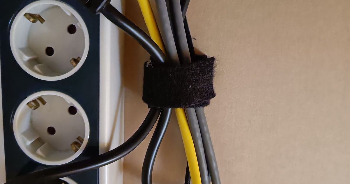 velcro cable organizer by Jonas H | Download free STL model ...