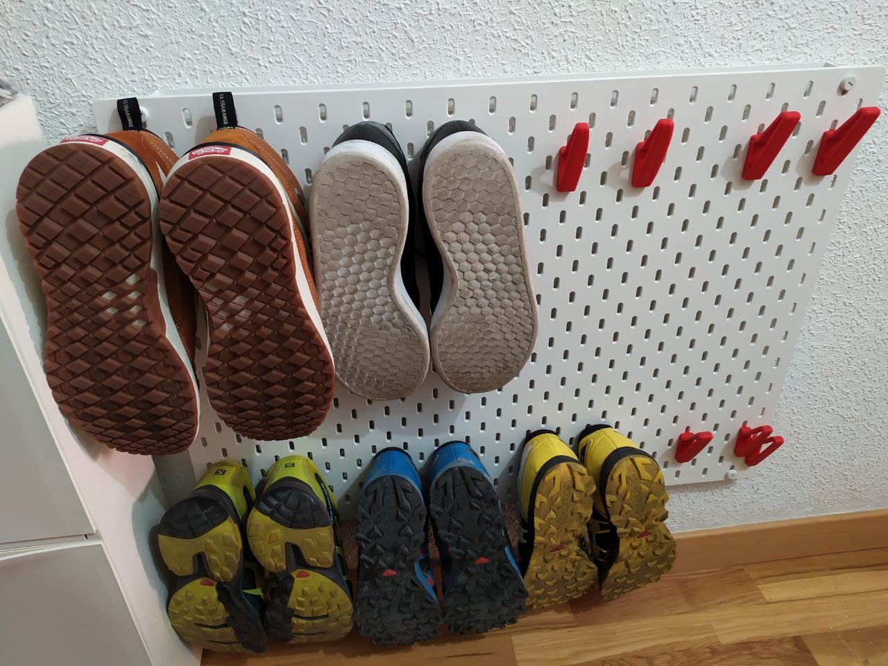 Minimalist shoe rack by opcion3d | Download free STL model | Printables.com