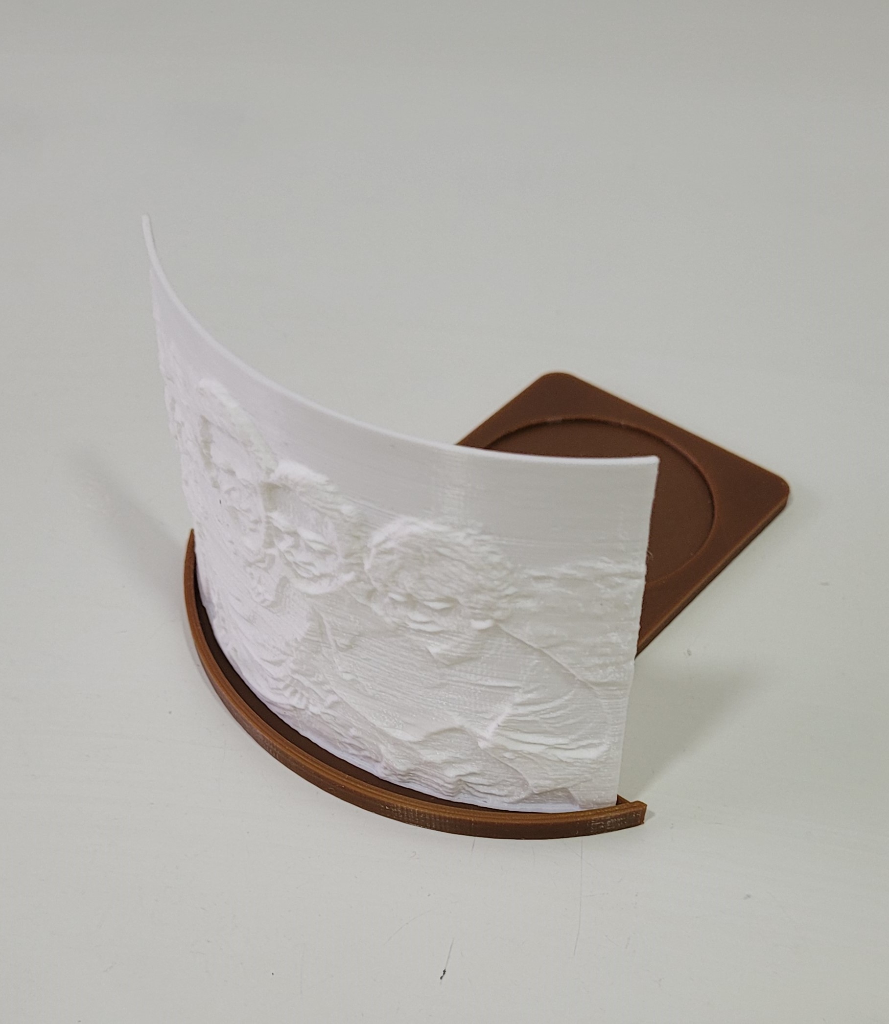 Soporte plano para litofanía semicircular. by KikeMaker | Download free ...