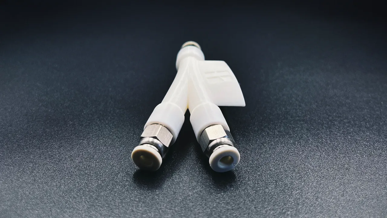 Bambu Lab Y-Splitter with PC4-M10 pneumatic connector and magnets by ...