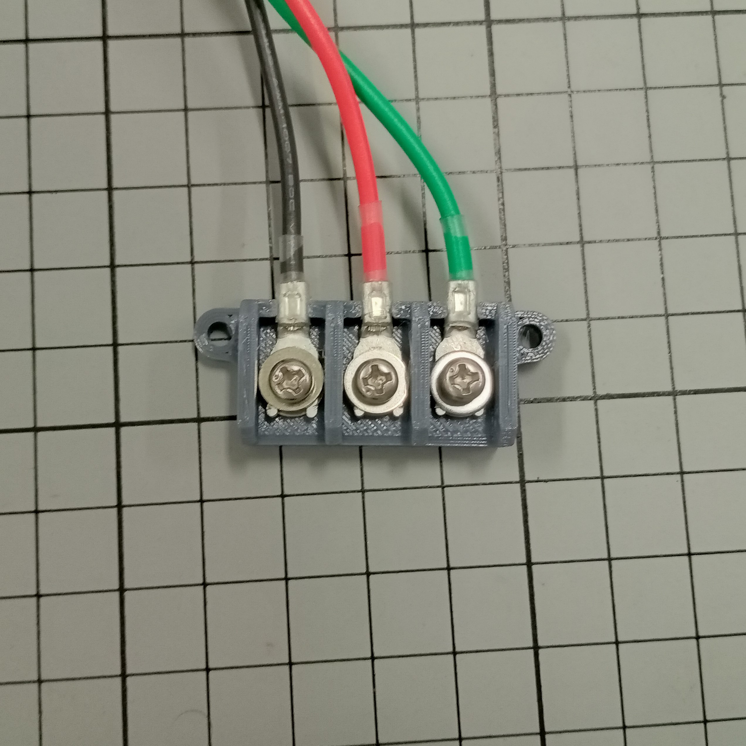 Terminal Block by Kazmar | Download free STL model | Printables.com