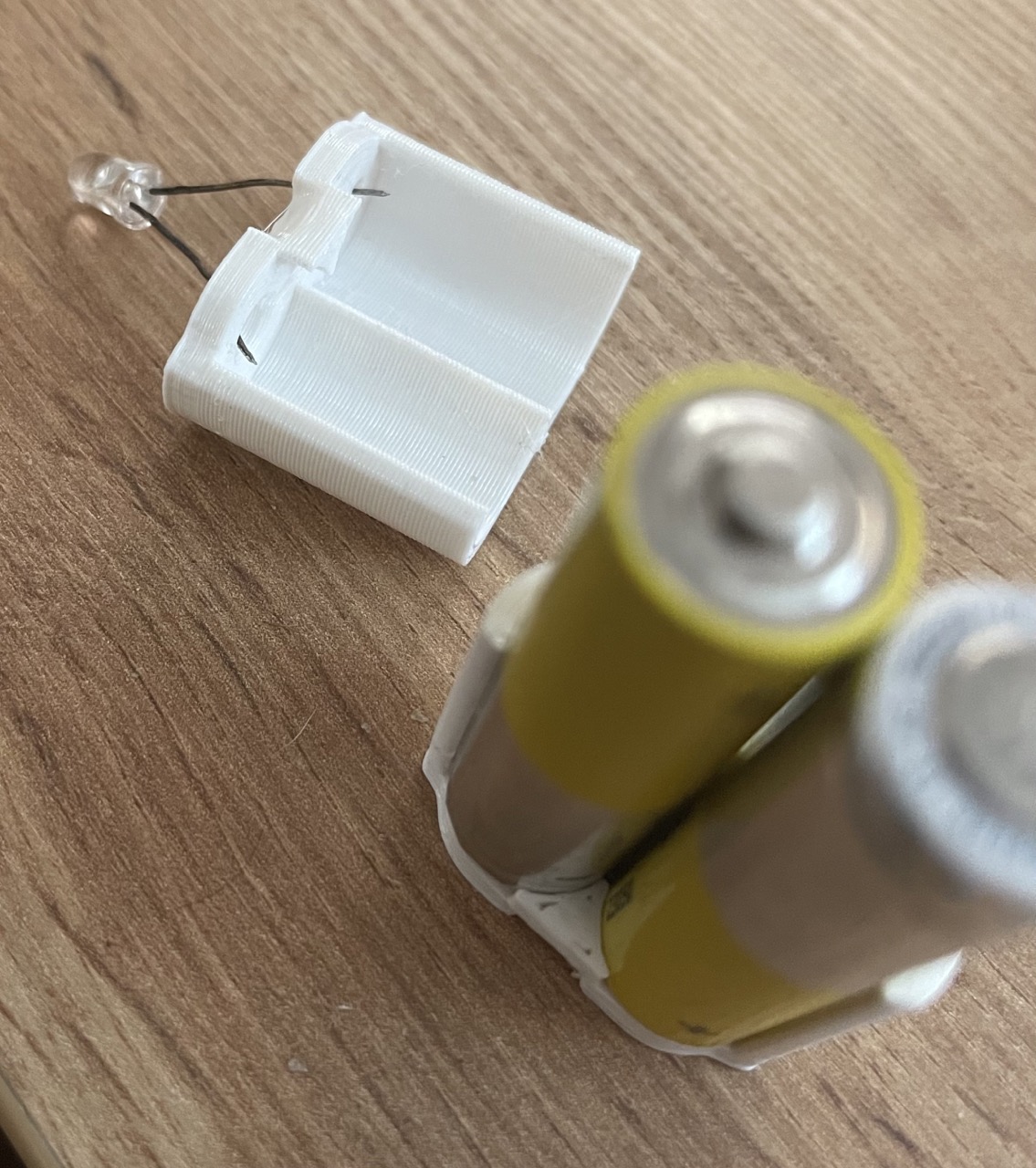 A simple battery light by PavelB | Download free STL model | Printables.com