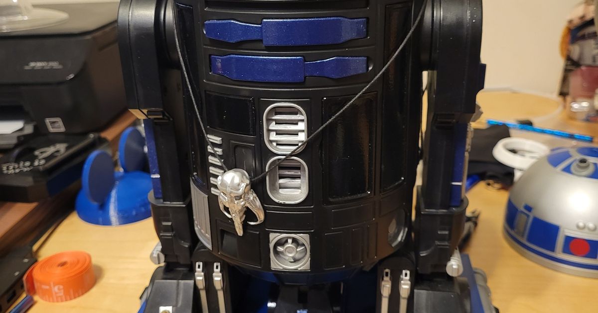 Droid Depot R Series Stand V1, V1.3 and V2 par The_Rando_Mando ...