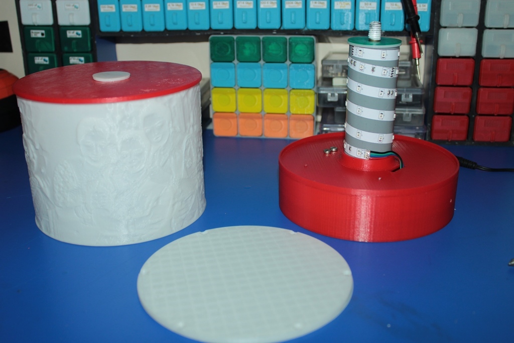 3D printed 360 Degree lithophane with rotation and multi color light by ...