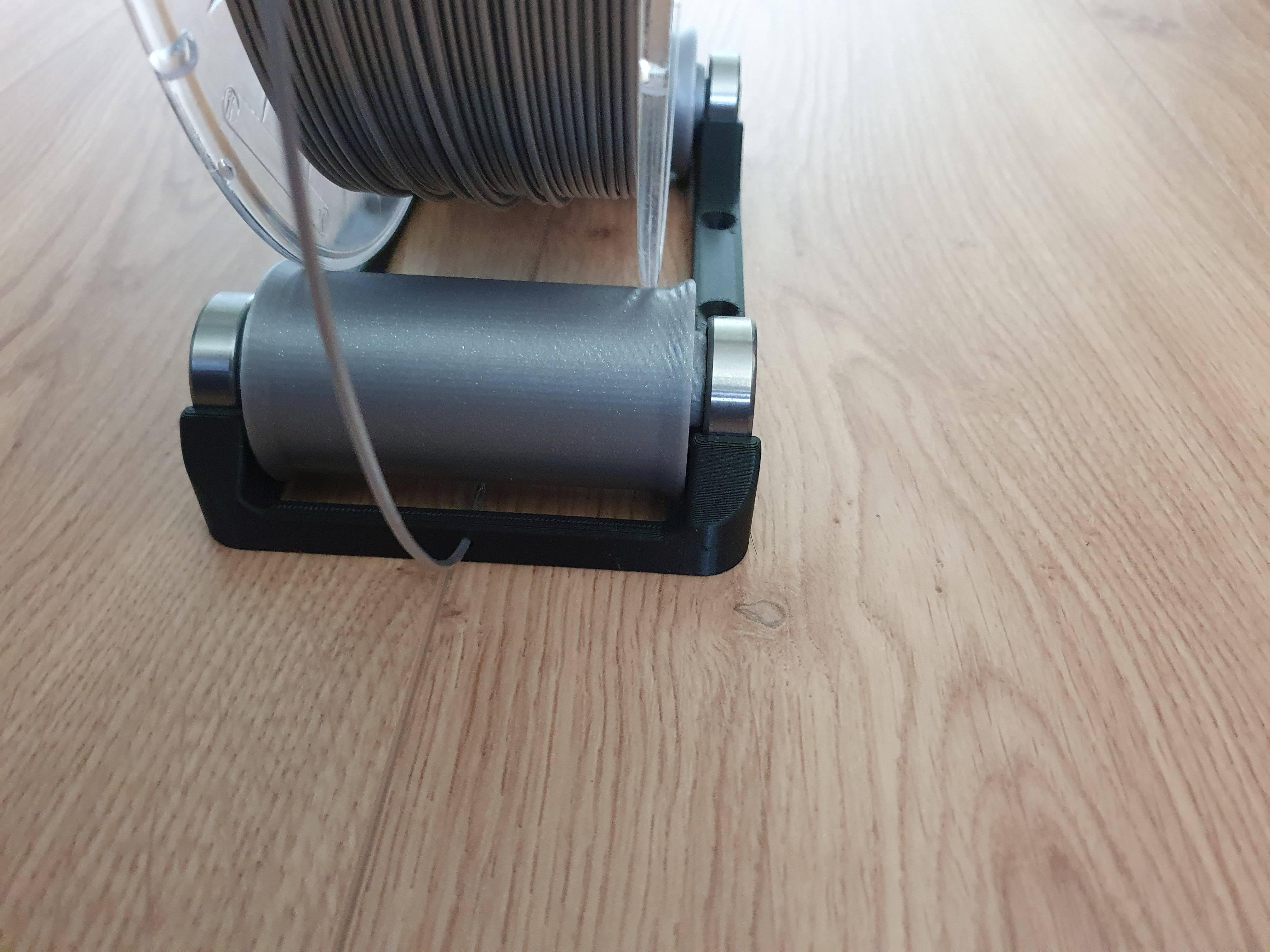 Filament Roller by hardy74 | Download free STL model | Printables.com