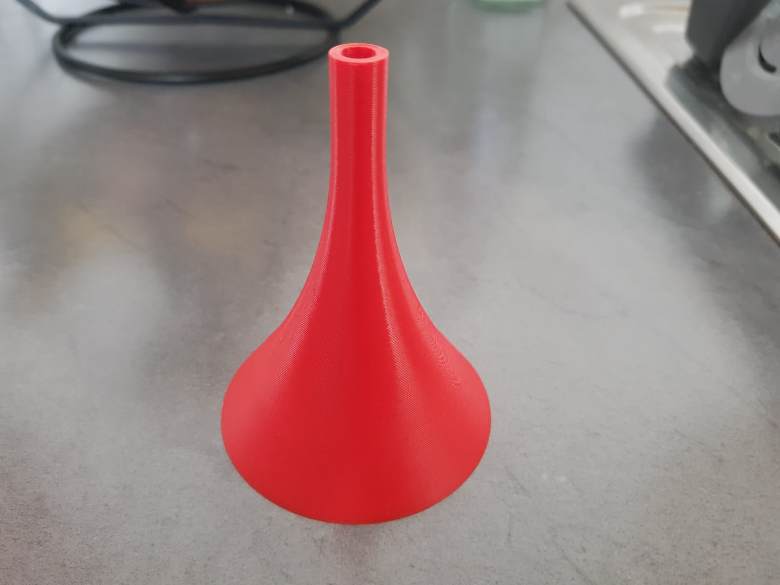 Simple Funnel by Dave3dDesign | Download free STL model | Printables.com