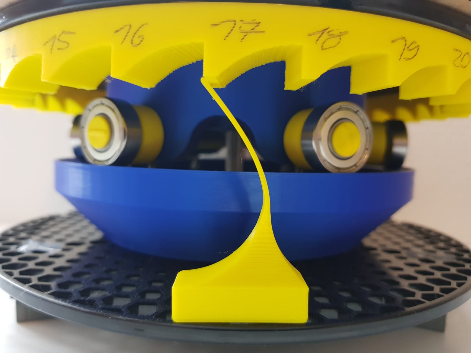 Photogrammetry turntable made from MMU2s Spoolholders by Dave3dDesign ...