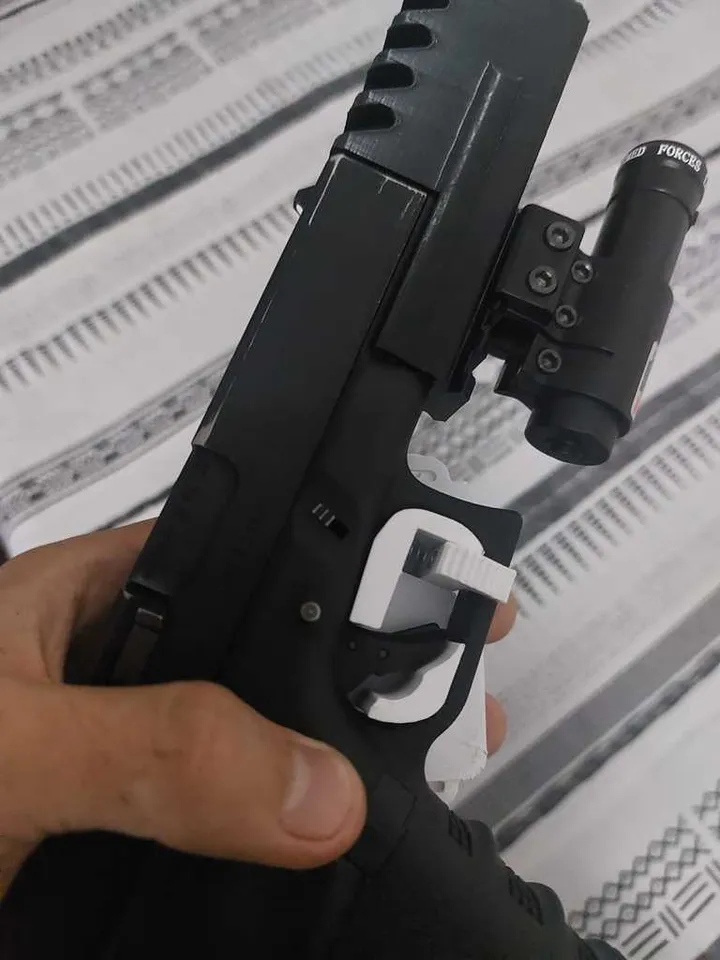 Glock Trigger Guard Holster by Agent_scott_snr | Download free STL ...