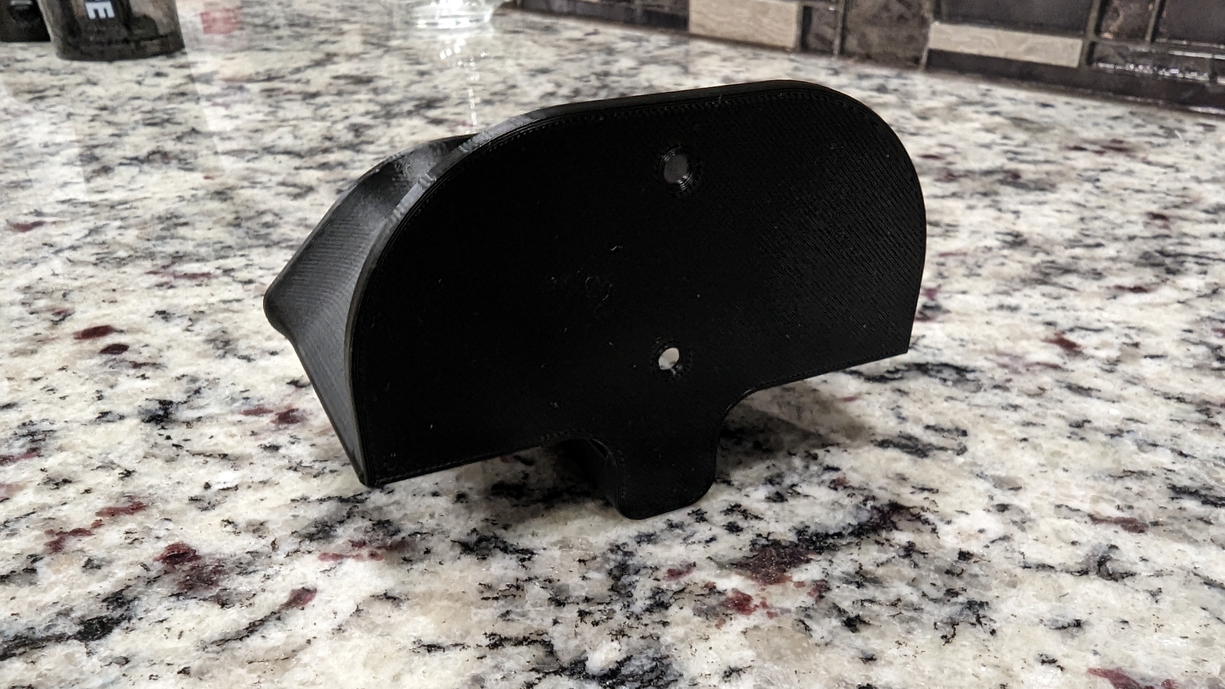 CPAP Mask Holder Wall Mount by eroedig | Download free STL model ...