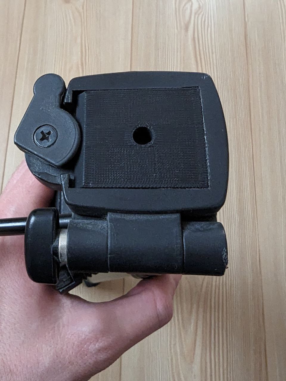 Bilora Tripod Camera mount 890 Safari by vier2acht | Download free STL ...