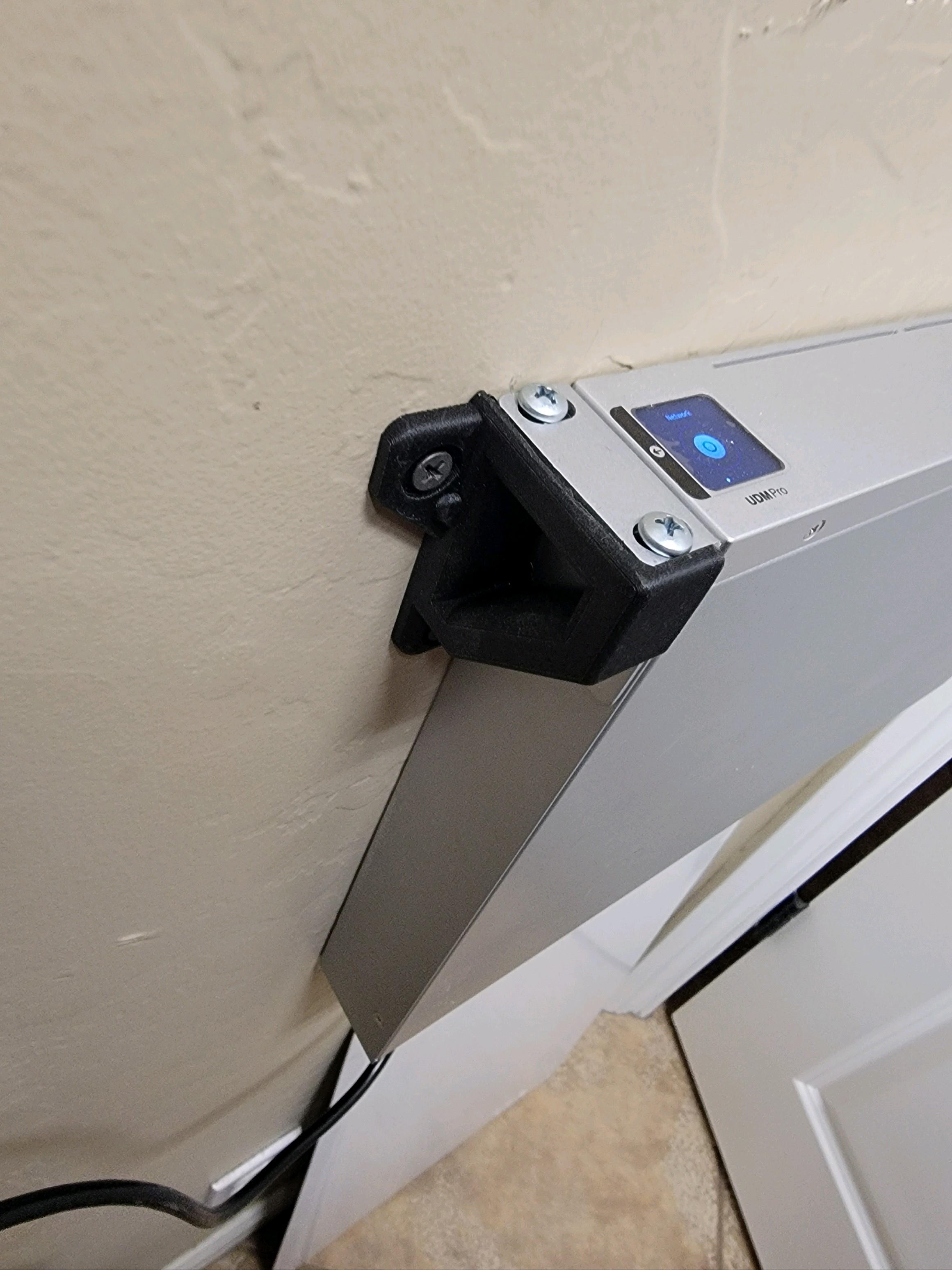 Unifi Dream Machine Pro Wall Mounts por Yodie | Descargar modelo STL ...