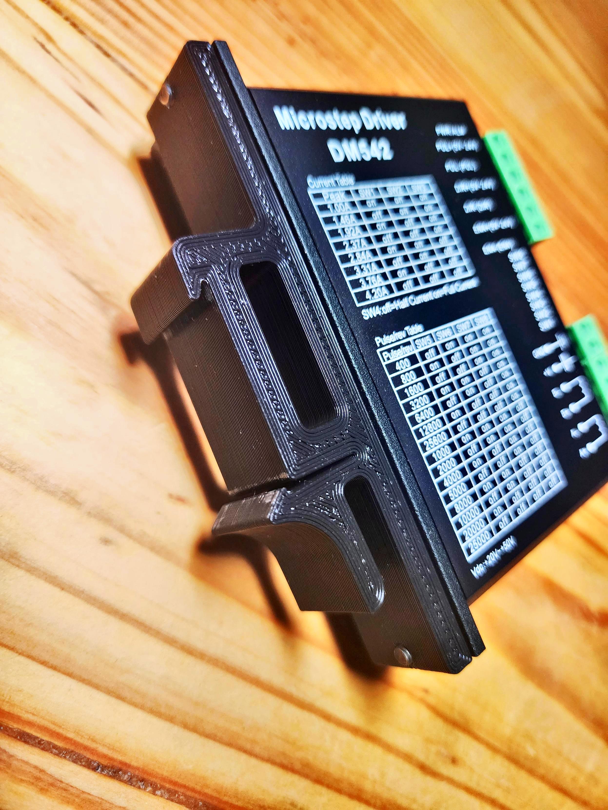 Parametric DIN Rail Mount (f3d file) by rodoca | Download free STL ...