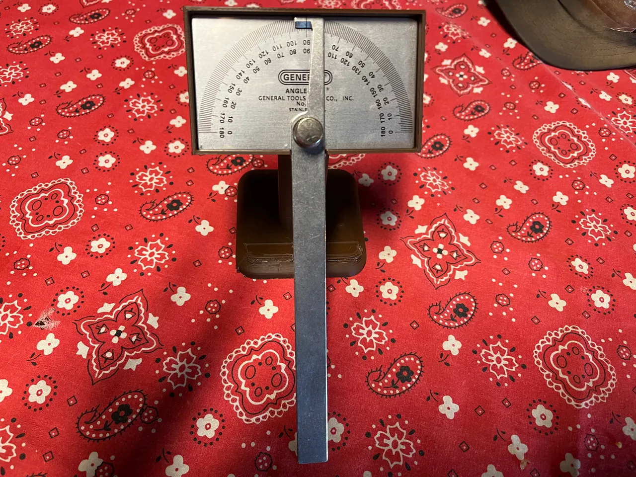 protractor stand by Rrd | Download free STL model | Printables.com