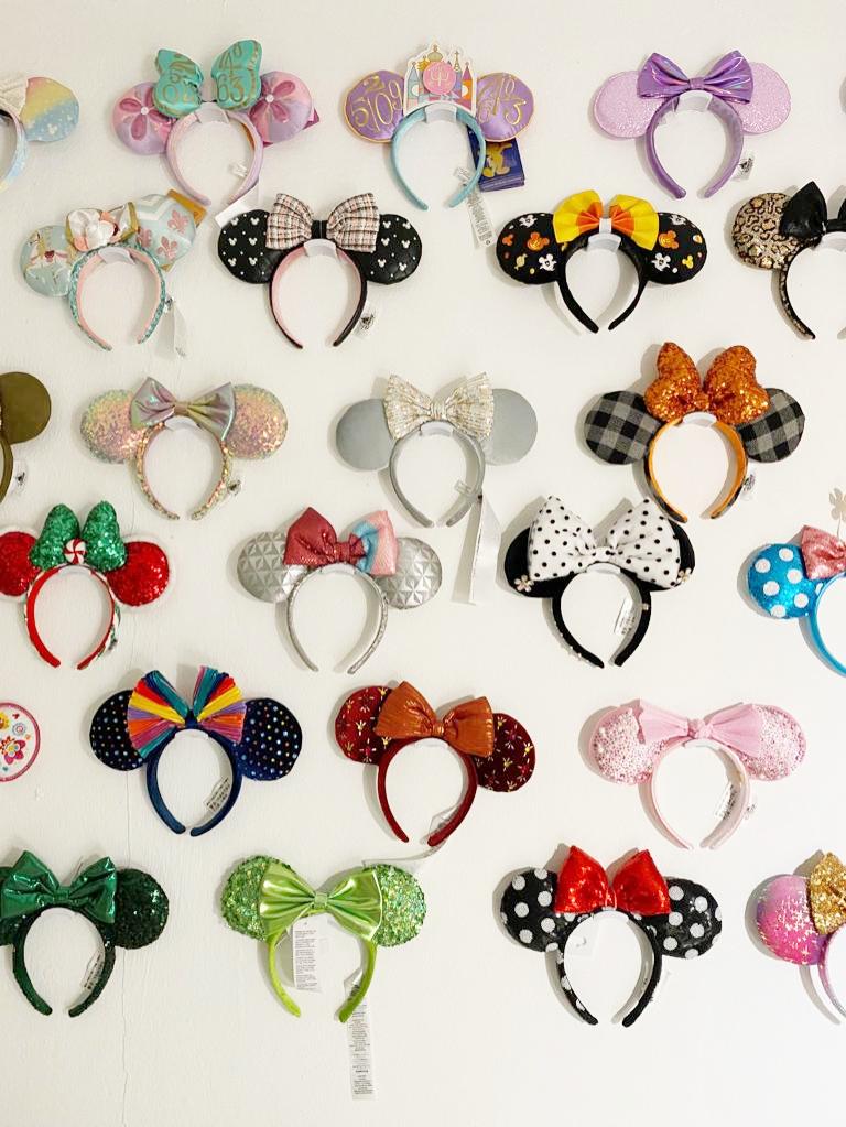Slim Mickey Ear Mount by rodoca | Download free STL model | Printables.com
