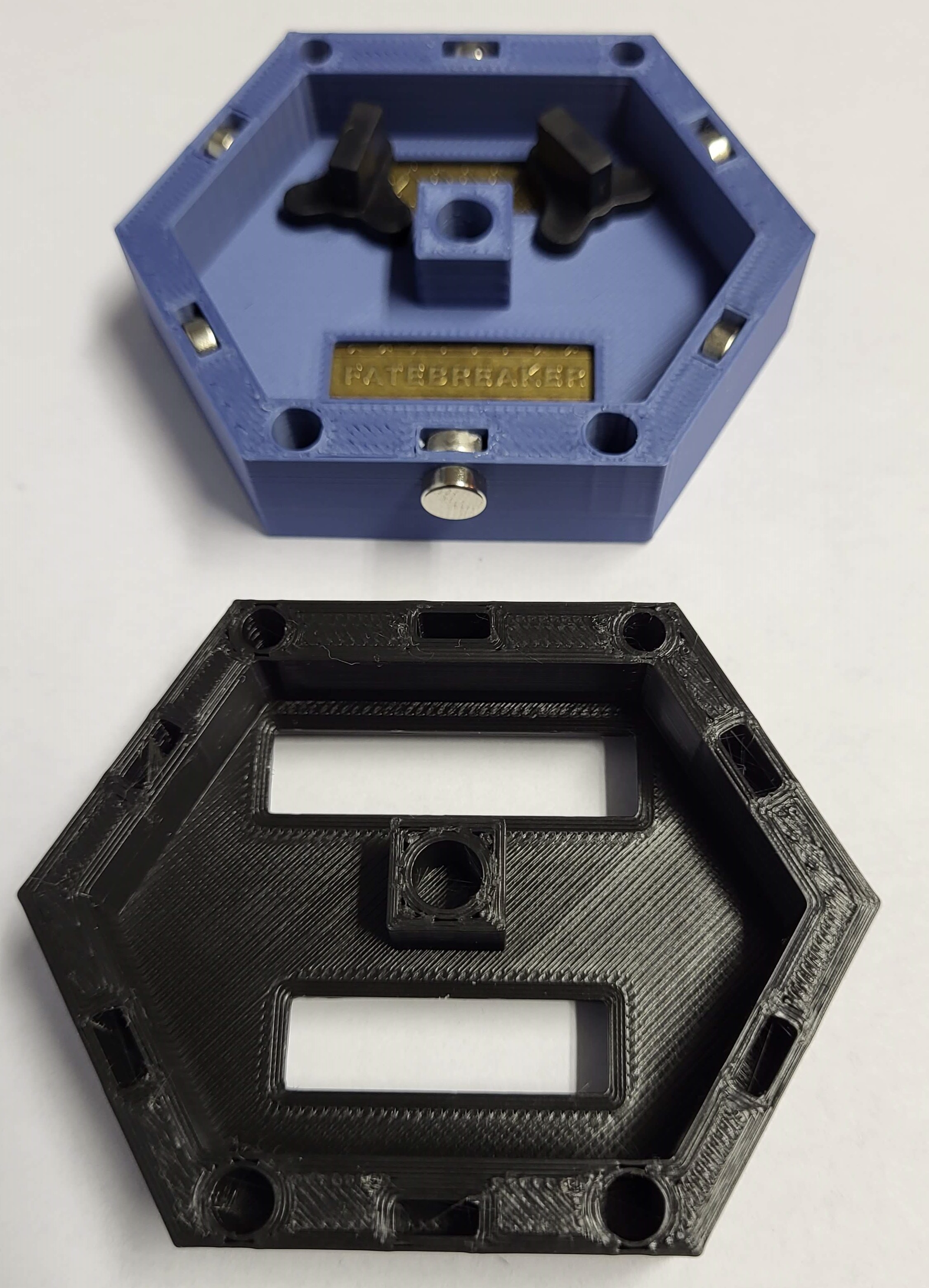 Destiny 2 Seal/Pin Holder - Modular, Magnetic by Agreschn | Download free STL model | Printables.com