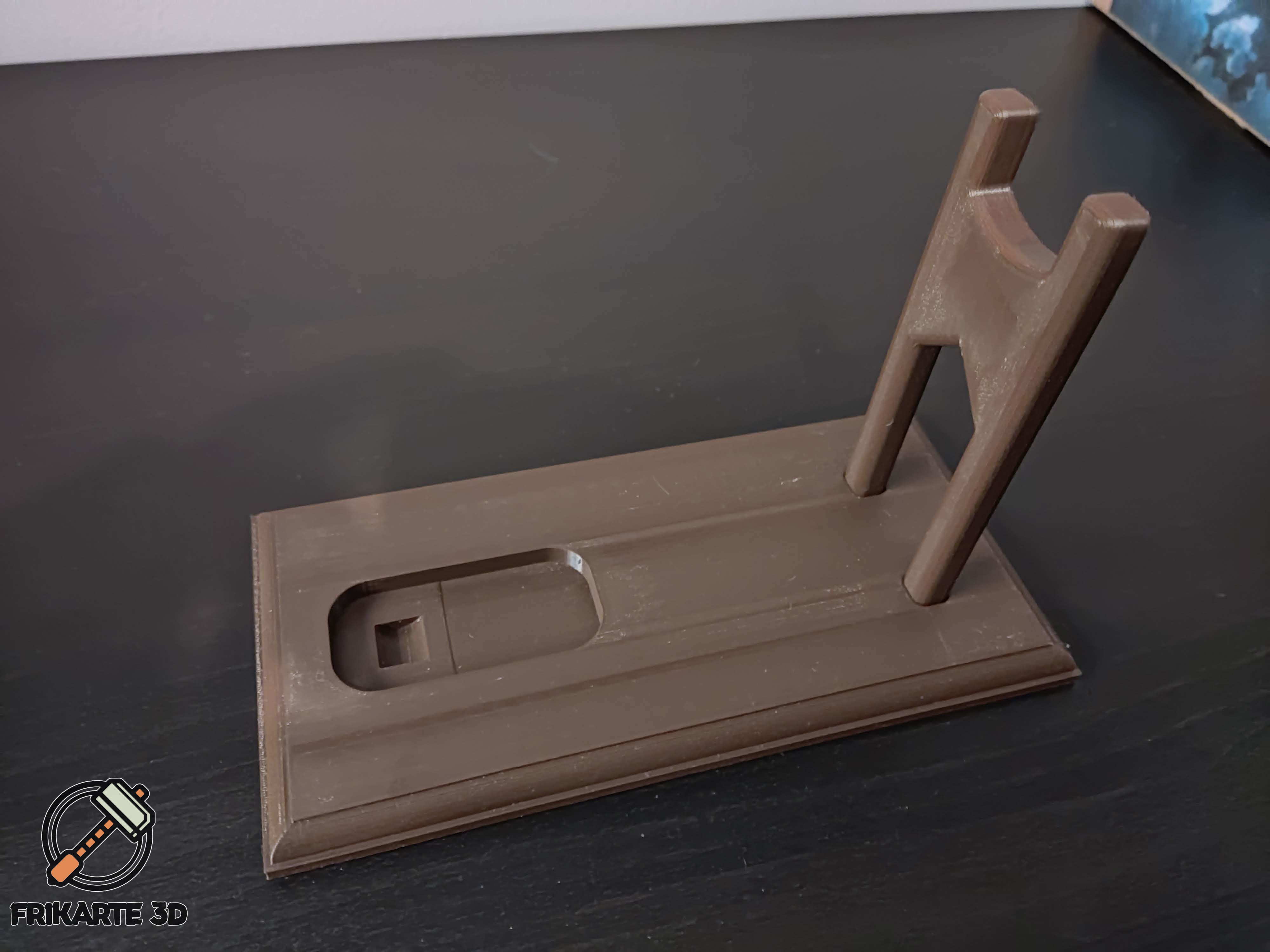 Makarov Gun Display by Frikarte3D | Download free STL model ...