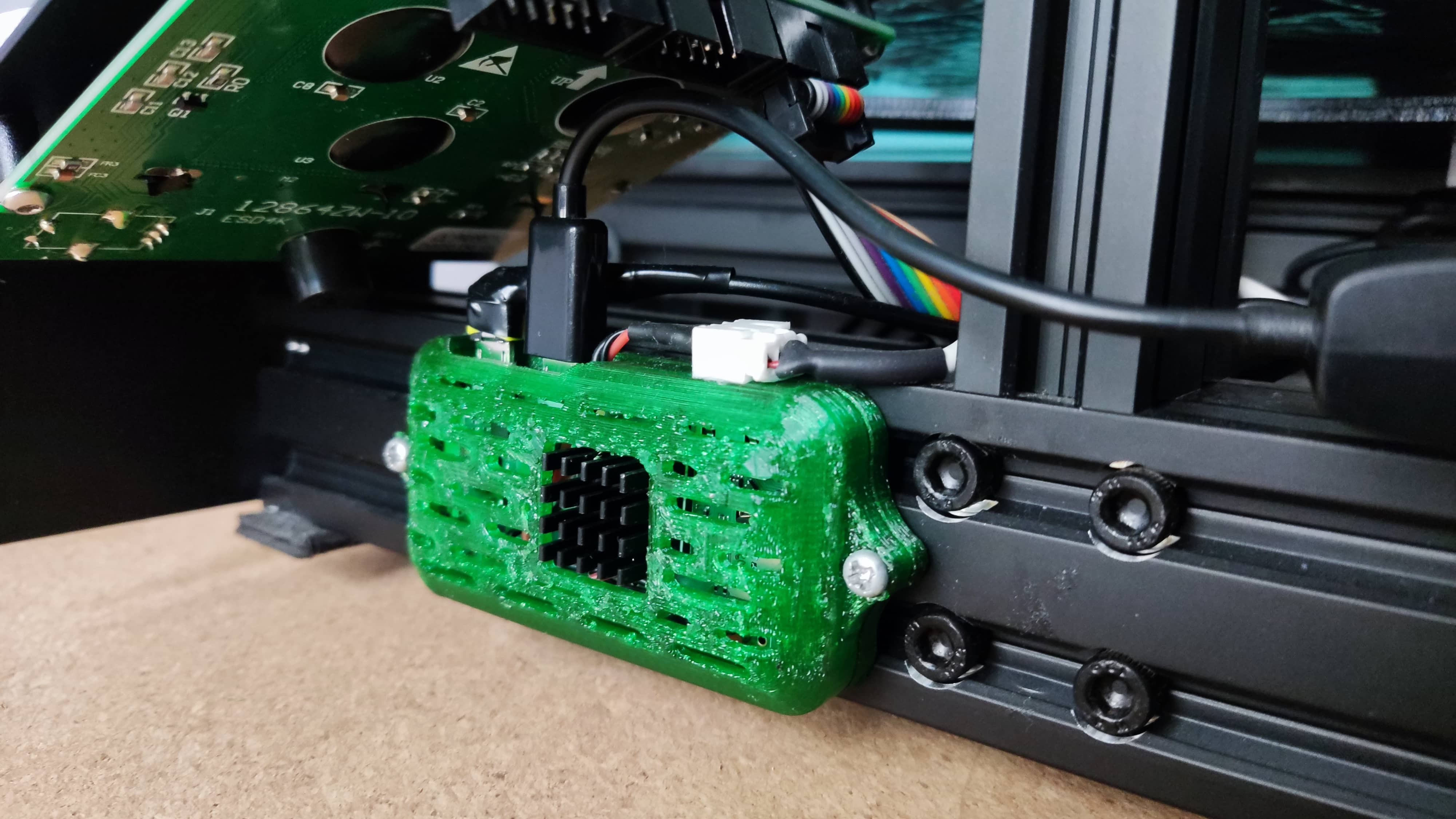 Simple Raspberry Pi Zero 2 W mount for Ender 3 by Kaint | Download free ...