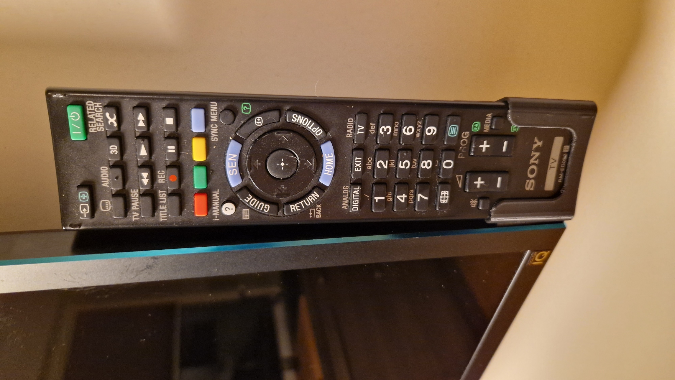SONY TV remote holder by DoBa | Download free STL model | Printables.com