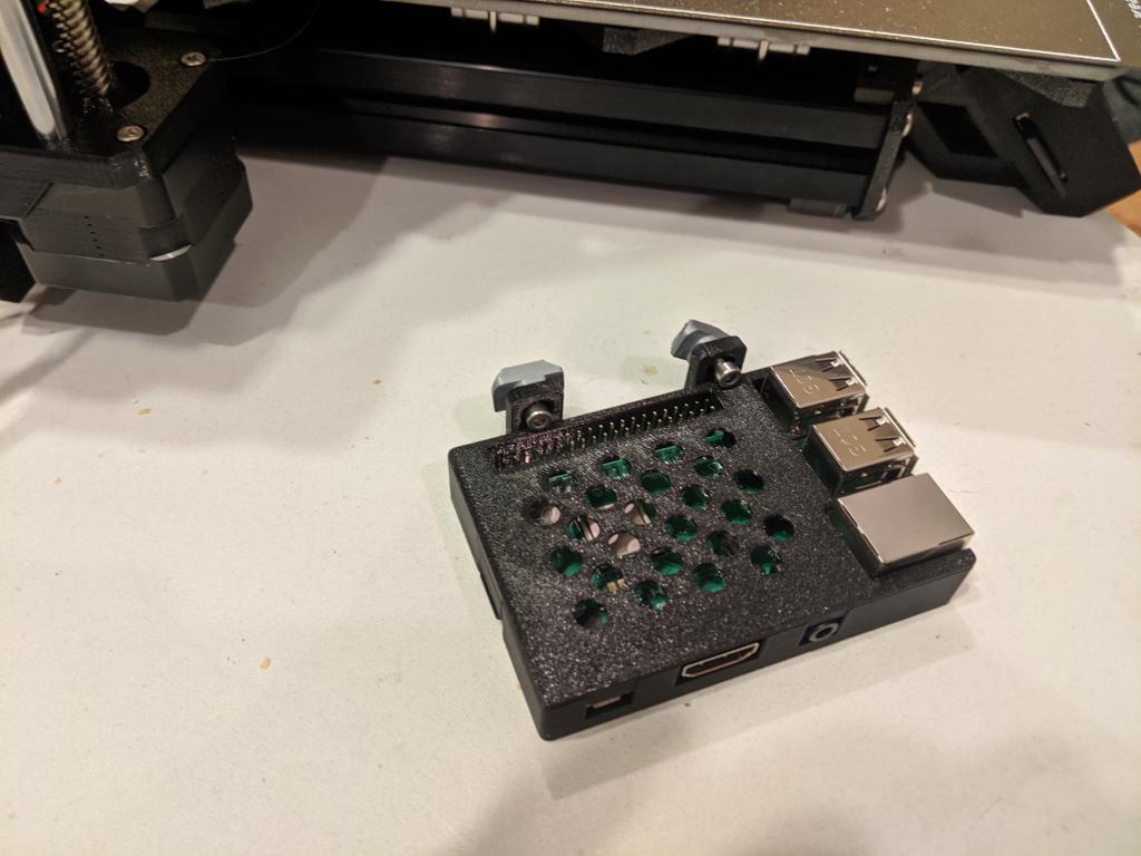 3030 Raspberry Pi 3B+ mount (for Prusa i3 MK3s) by pmichaud | Download ...