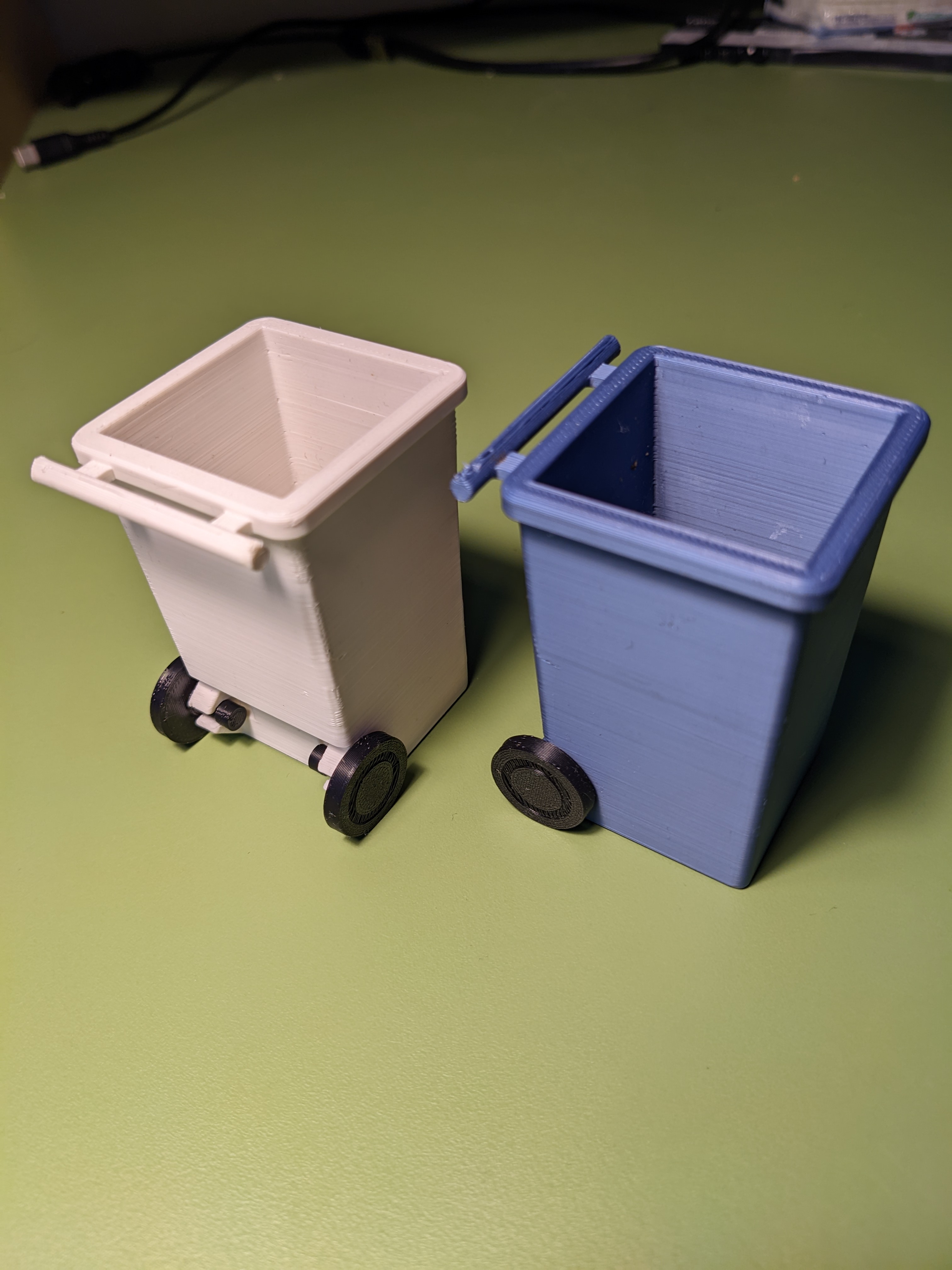 Trash bin / Mülleimer von LHB | Kostenloses STL-Modell herunterladen ...