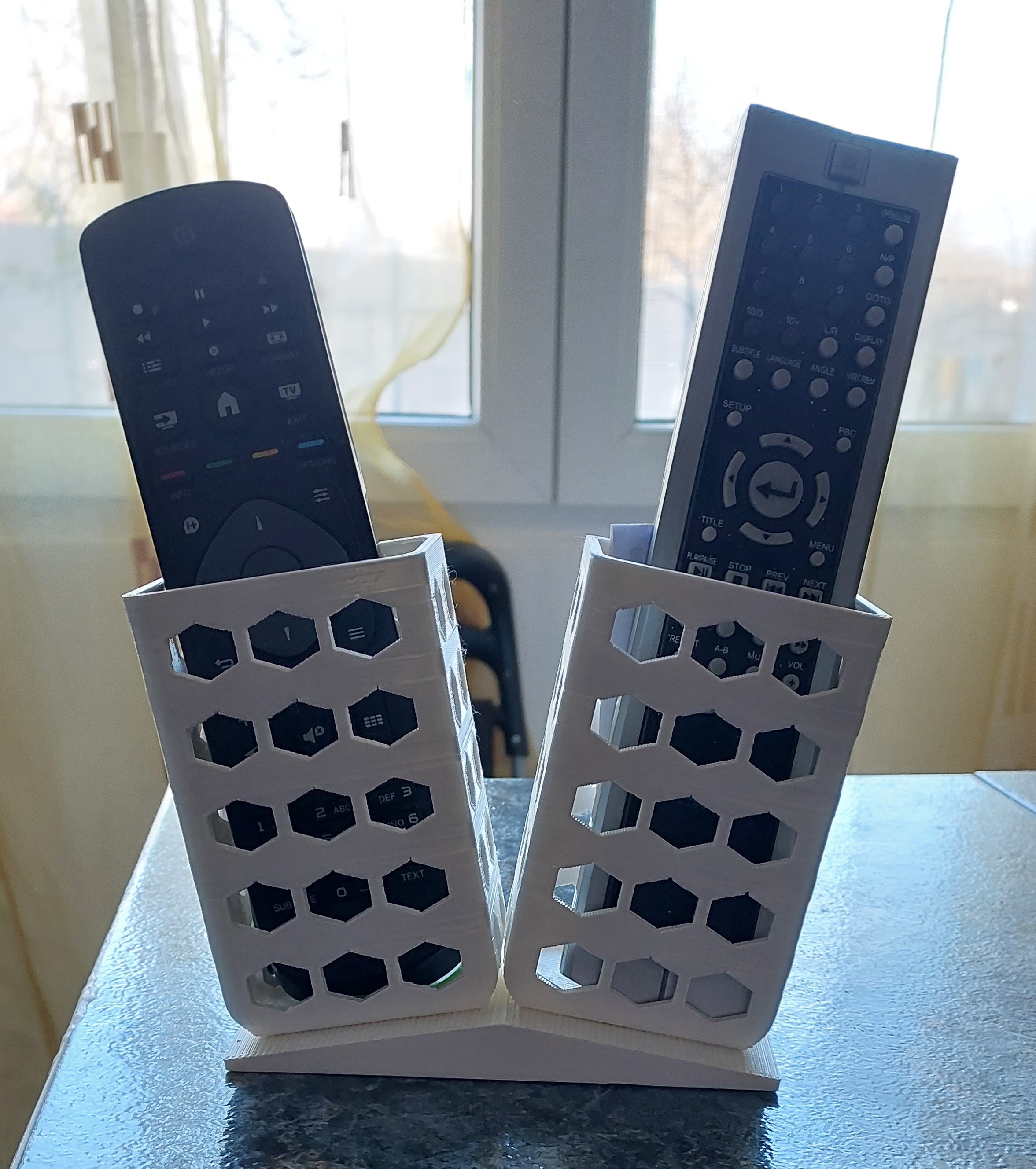 Remote holder by Sorin B | Download free STL model | Printables.com