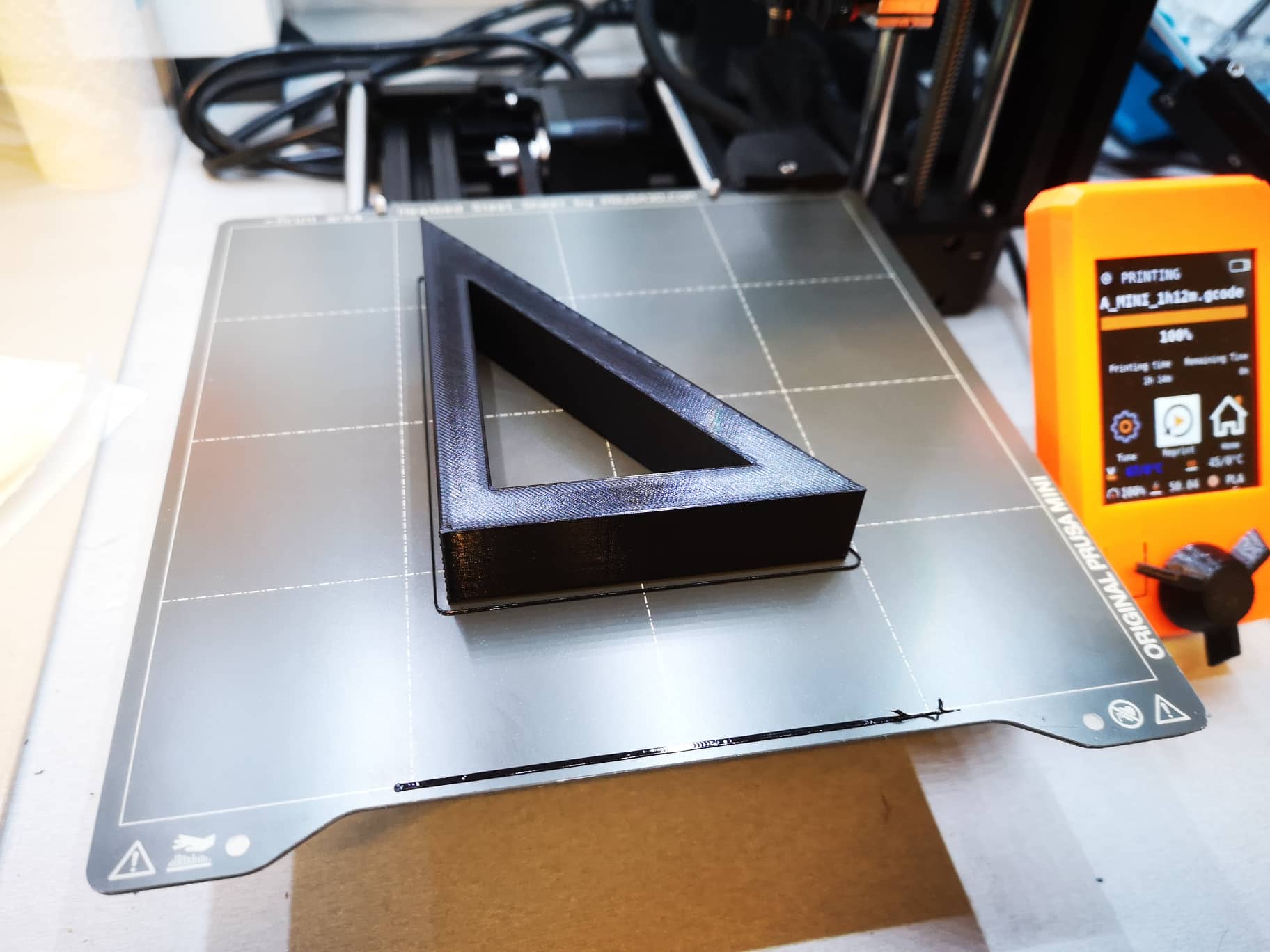 Triangle Support for laptop stand by Max_hav | Download free STL model ...