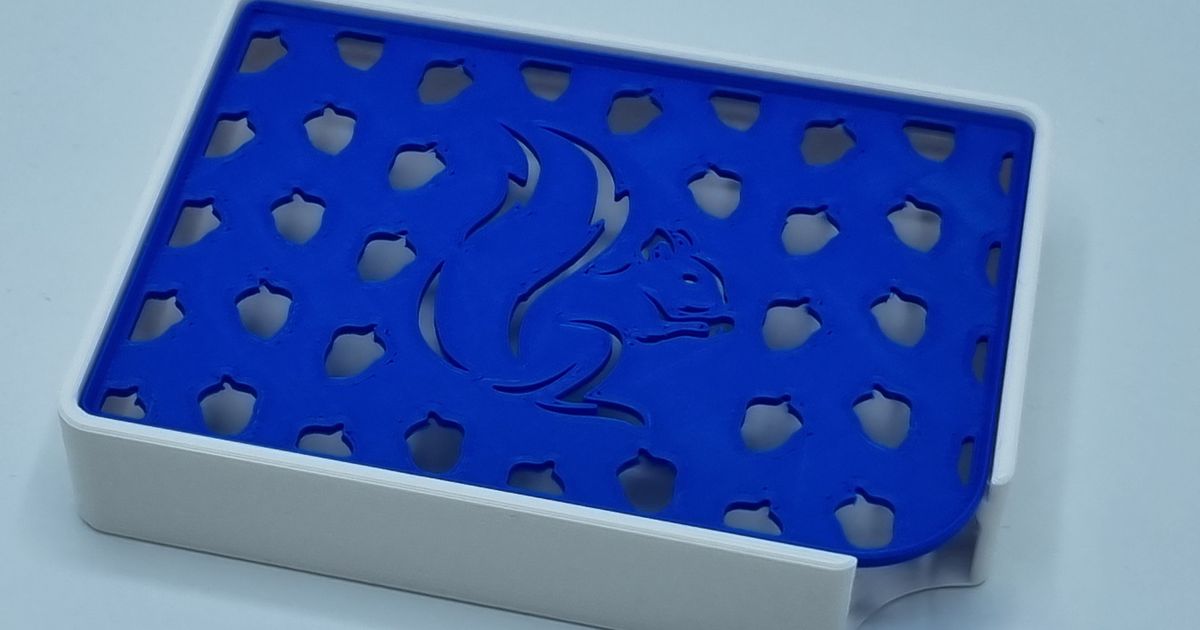 Soap Dish with Squirrel and Acorn inlay by LEN polygon | Download free ...