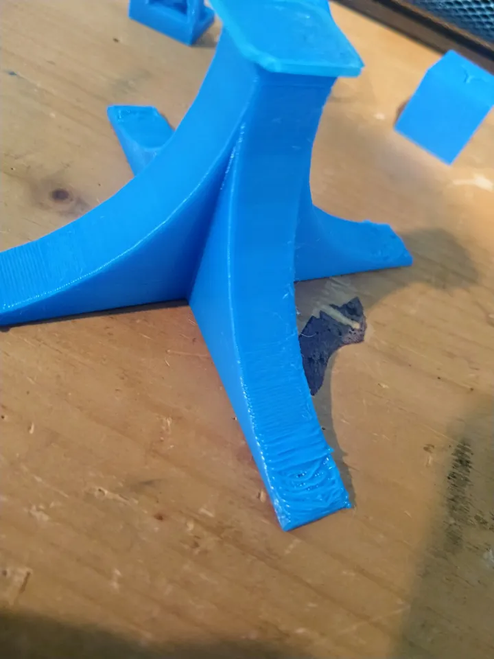 0 to 90 overhang test by Pixel | Download free STL model | Printables.com