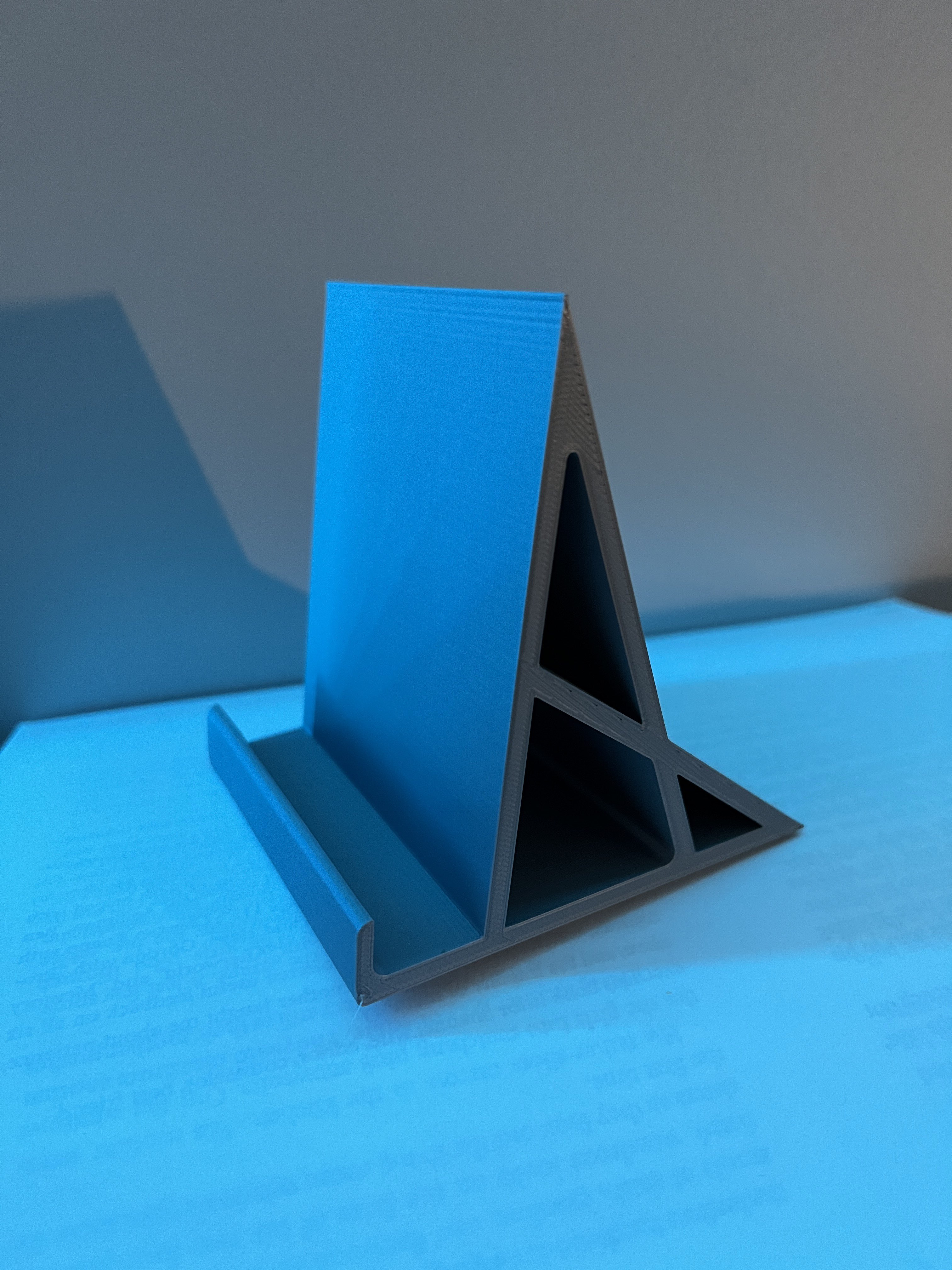 Geometric Plaque Stand by Youareyou | Download free STL model ...