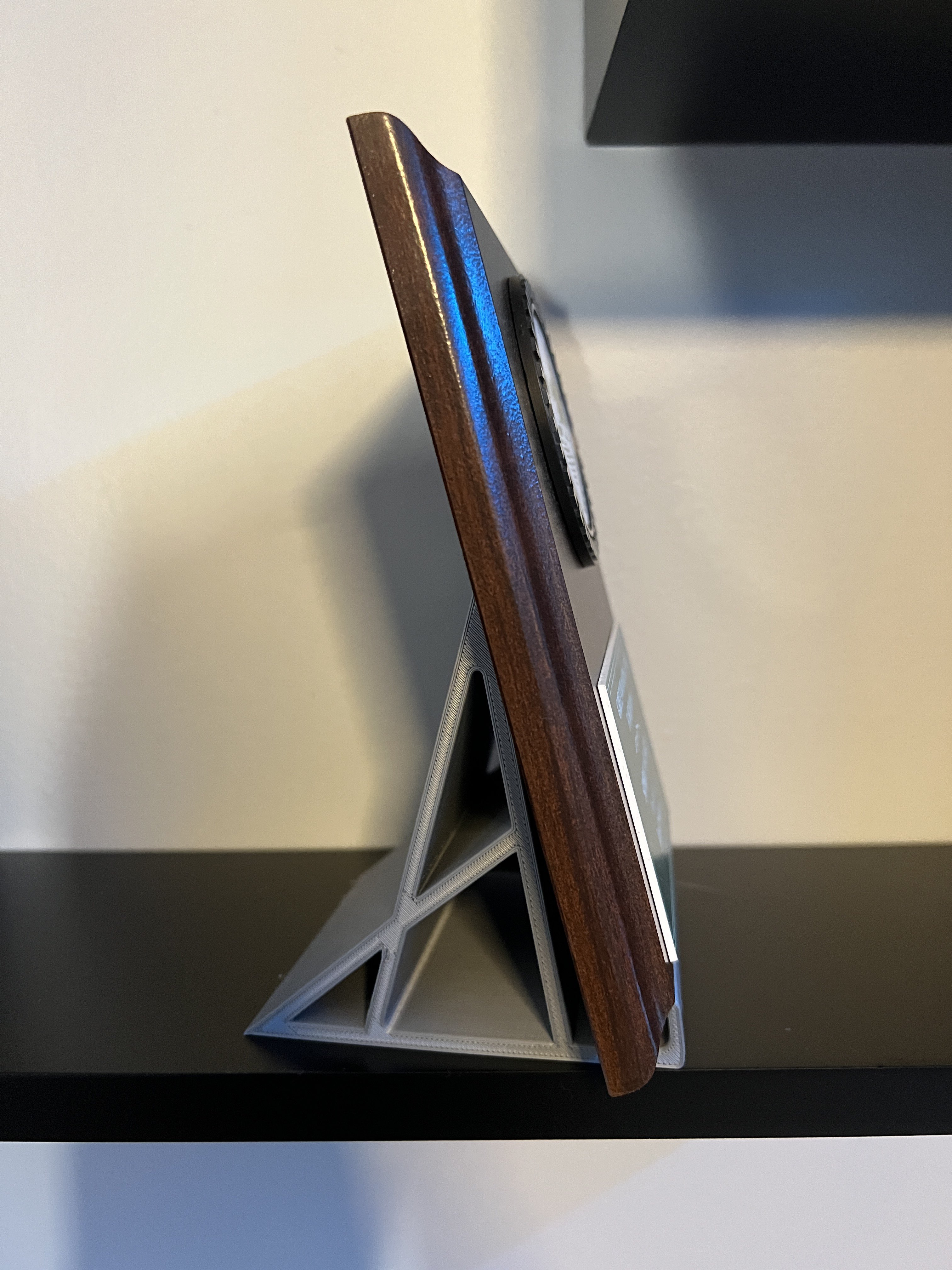 Geometric Plaque Stand by Youareyou | Download free STL model ...