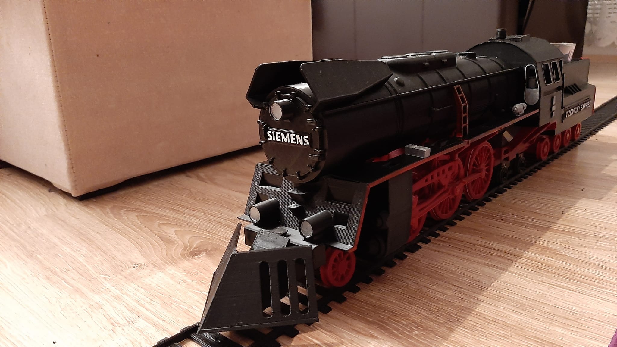 Steam Locomotive by Martin | Download free STL model | Printables.com