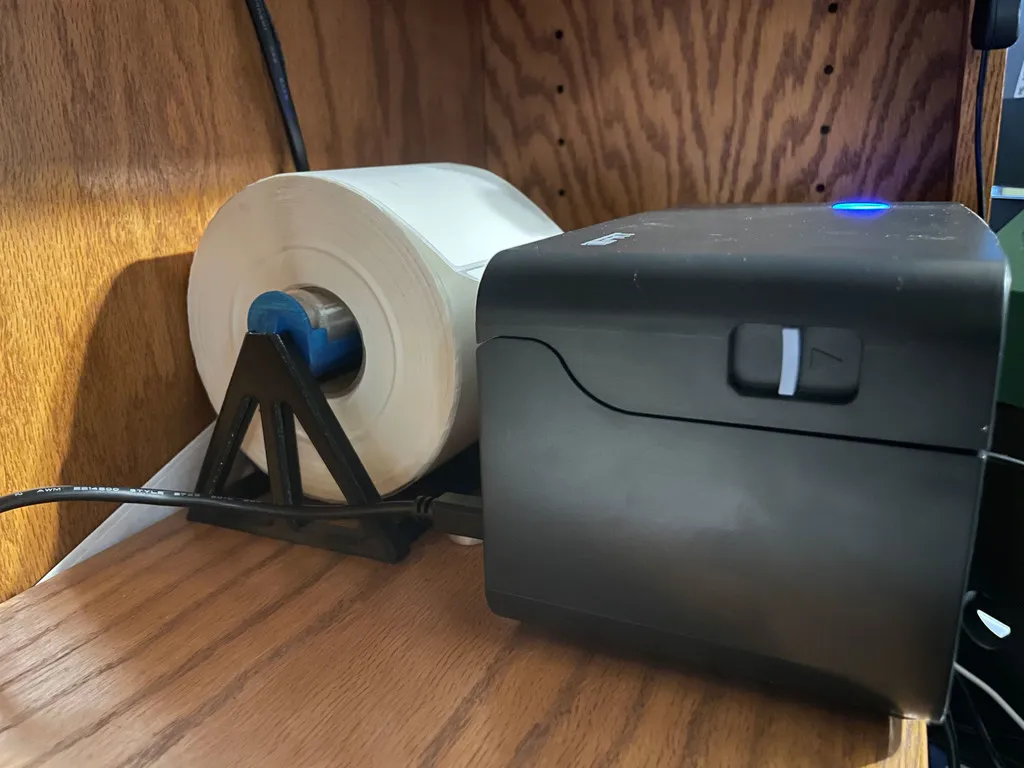 Roller for a roll of 4"x6" Shipping Labels by VertigoMakes | Download ...