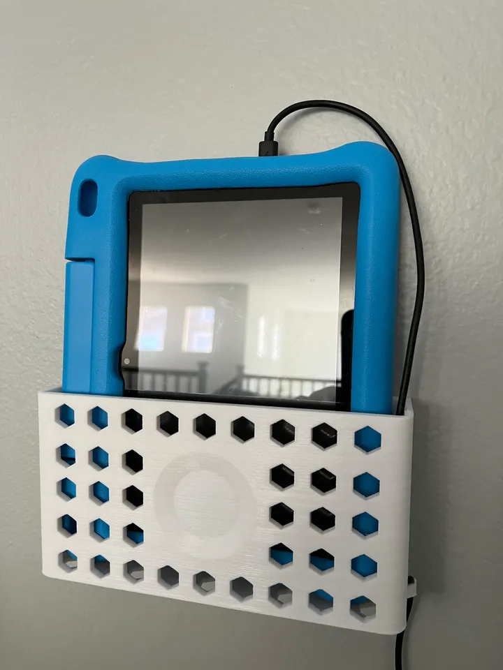 Tablet Wall Mount by SM Prints | Download free STL model | Printables.com