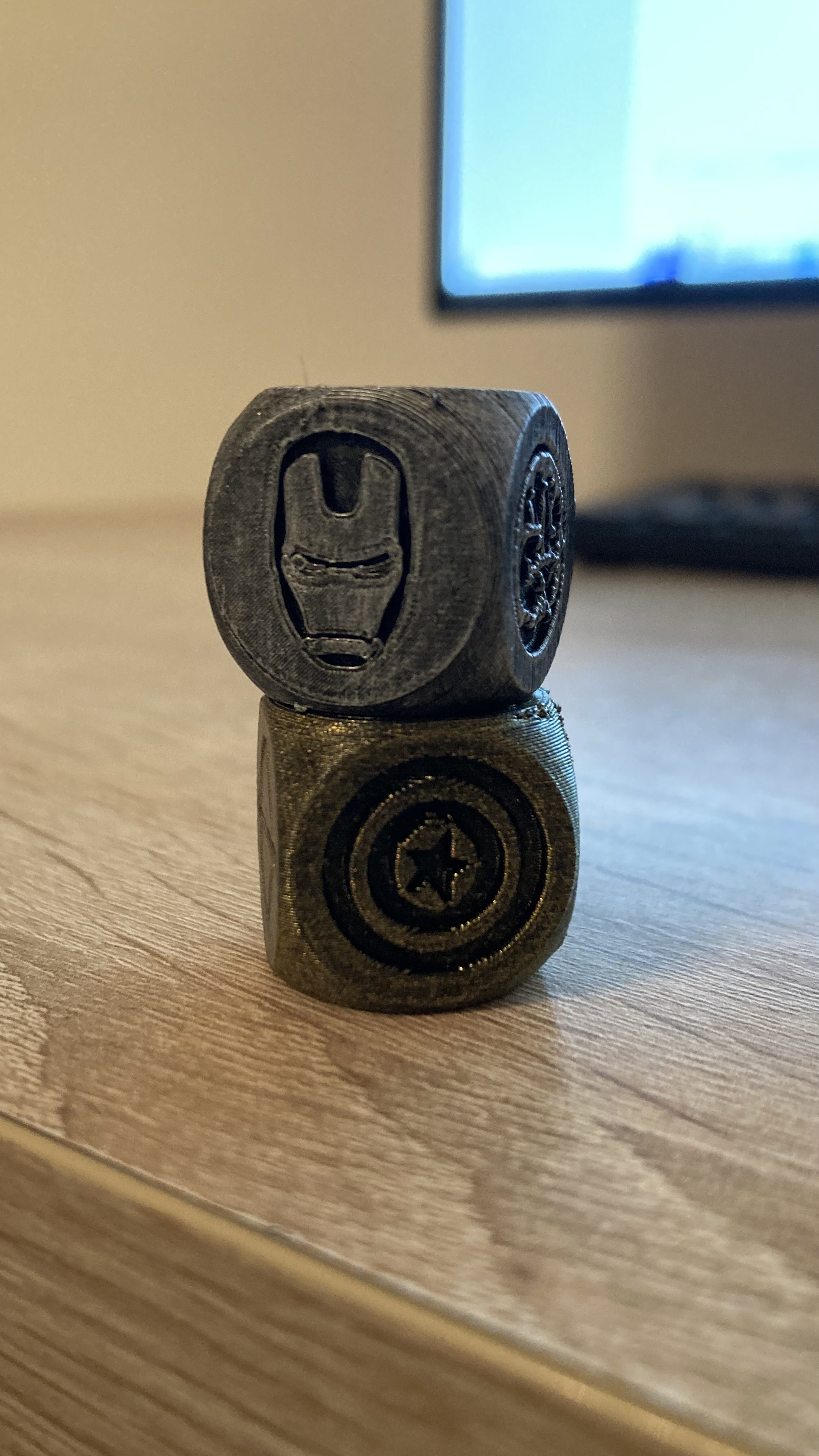 Avengers dice by jumbre23 | Download free STL model | Printables.com