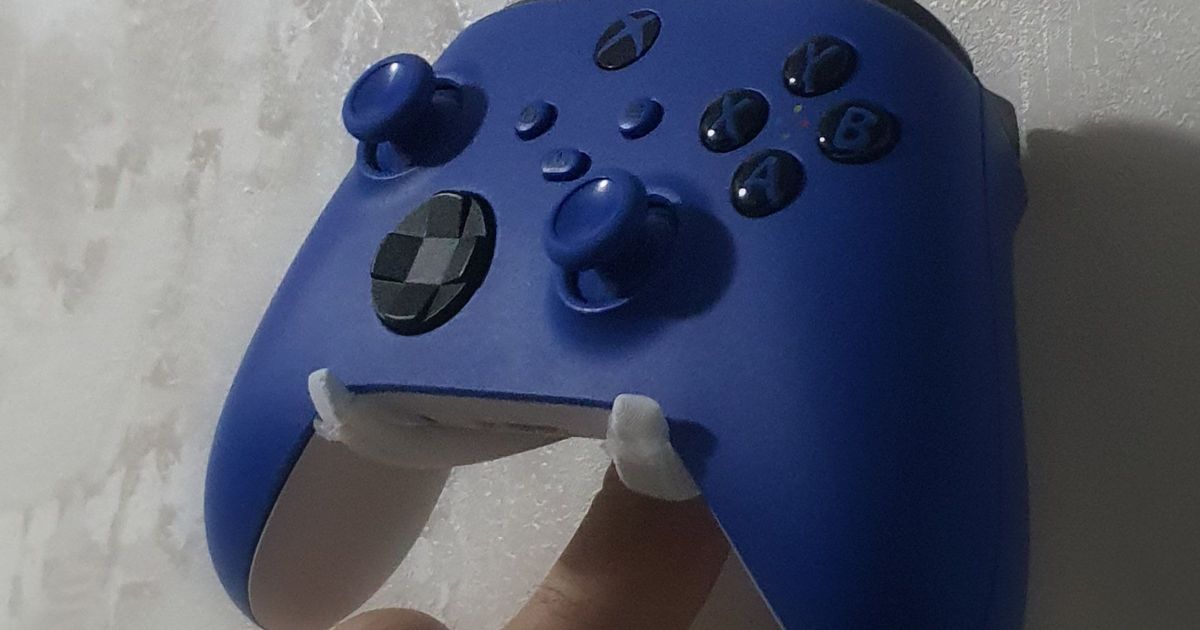 Universal Controller Wall Mount by fatihG | Download free STL model ...