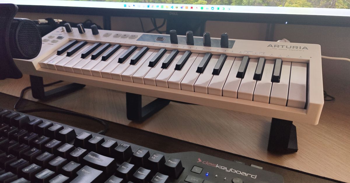 Arturia Keystep 37 desktop stand by chaoz | Download free STL model ...
