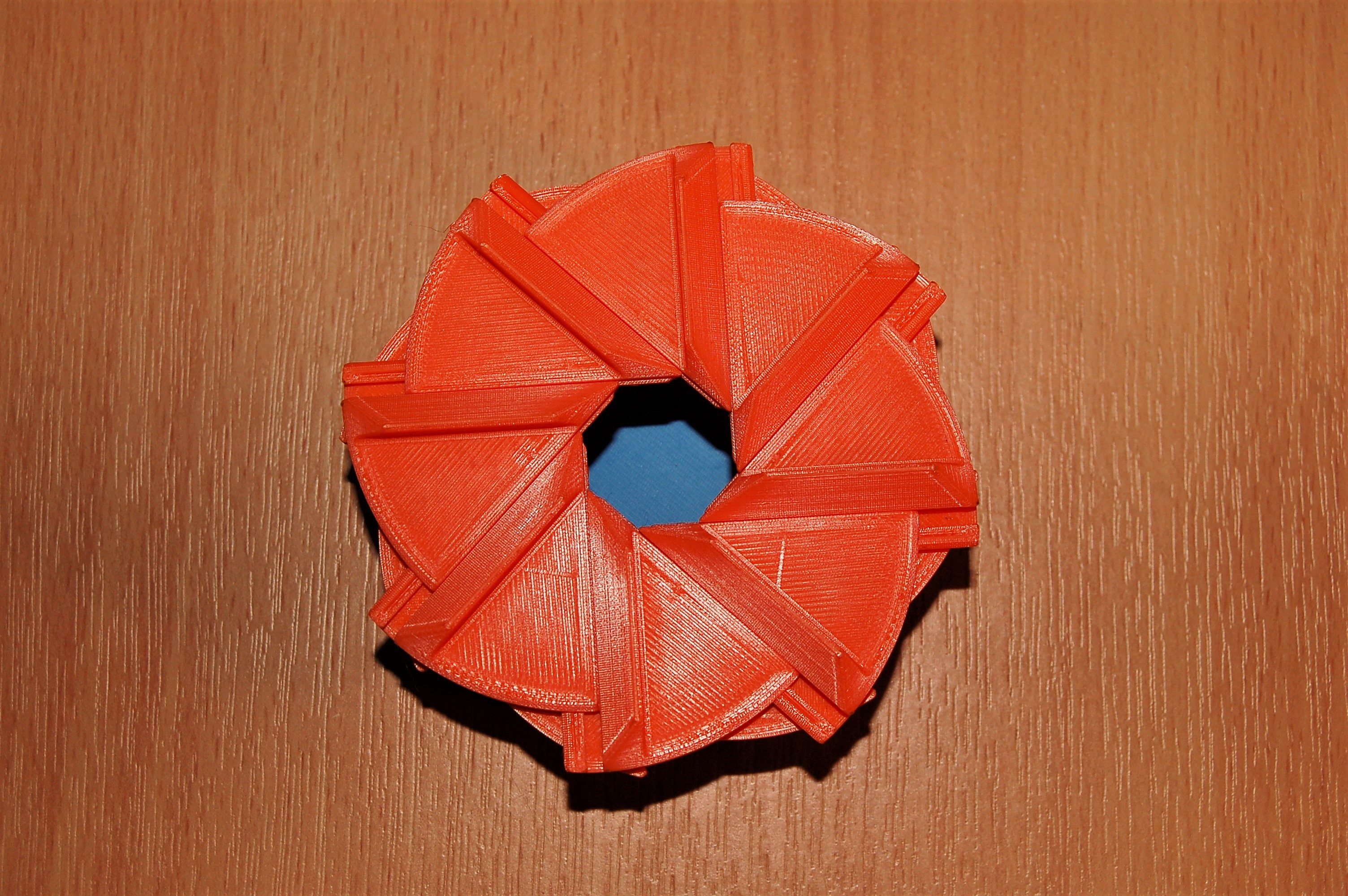 Aperture Box by Brien Allison | Download free STL model | Printables.com