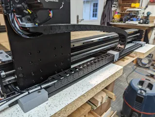 MPCNC drag chain mount x/y-axis by JP | Download free STL model ...
