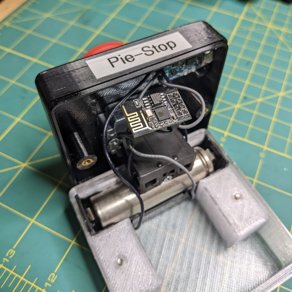 Emergency Stop Electronics Enclosure (Pie-Stop IOT ESP-8266) by ...